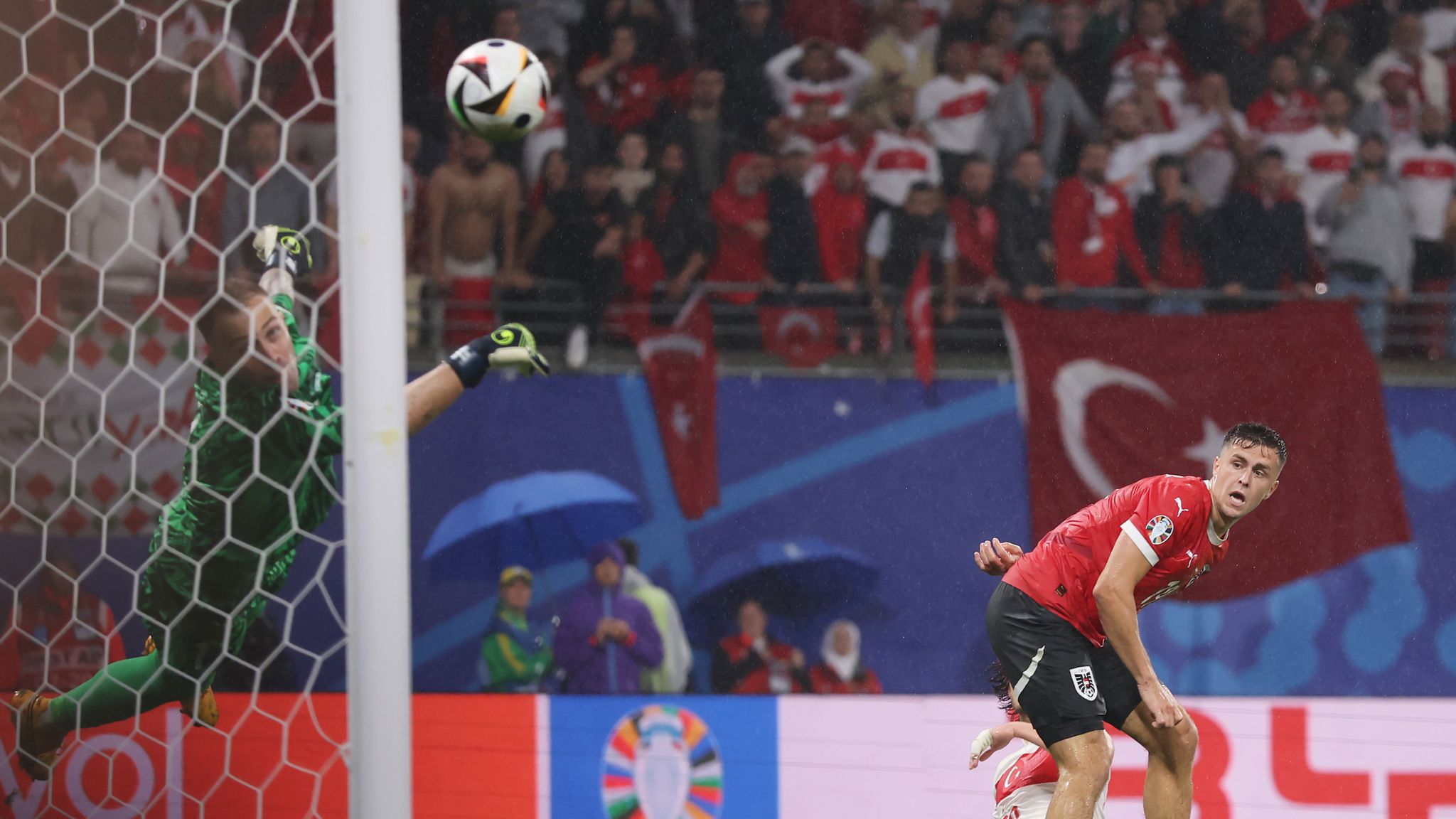 Austria 1 - 2 Turkey - Match Report & Highlights