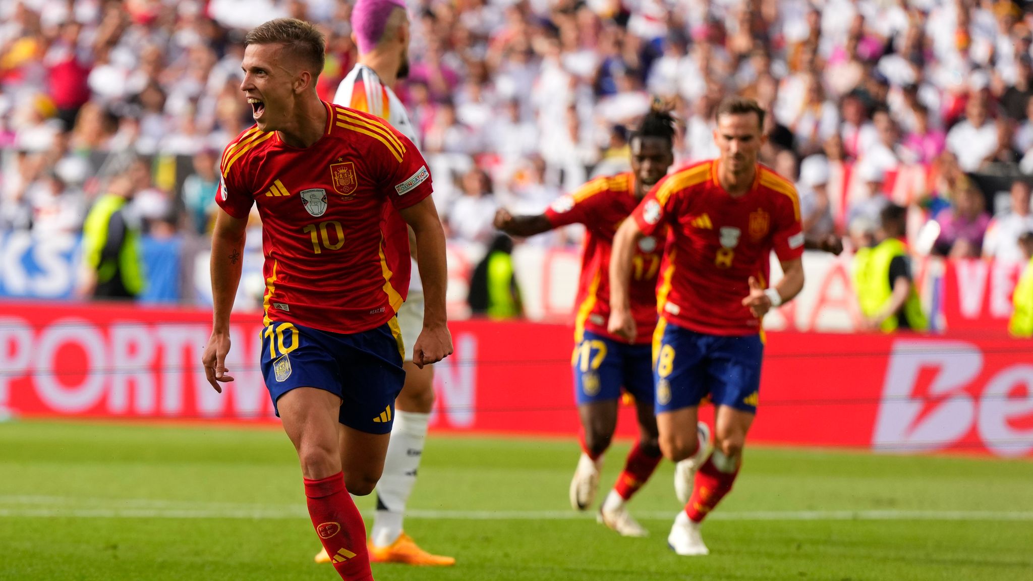 Spain 2 - 1 Germany - Match Report & Highlights