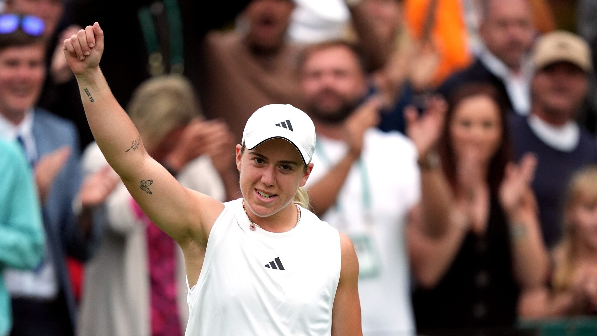 Wimbledon Emma Raducanu Wins Ugly Like England Against Lucky Loser
