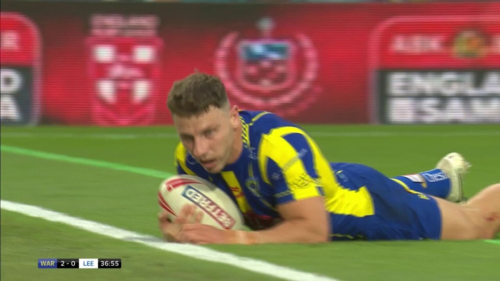 Monster tackle leads to George Williams' opening try against Leeds ...