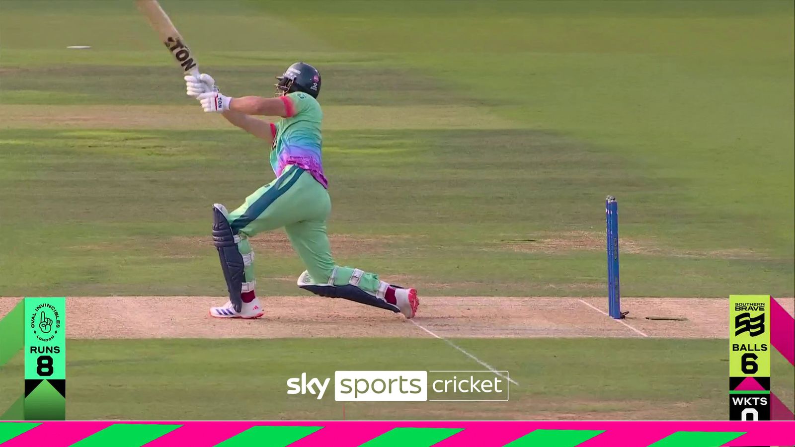 The Hundred: Will Jacks hits a six off of Jofra Archer's first ball ...