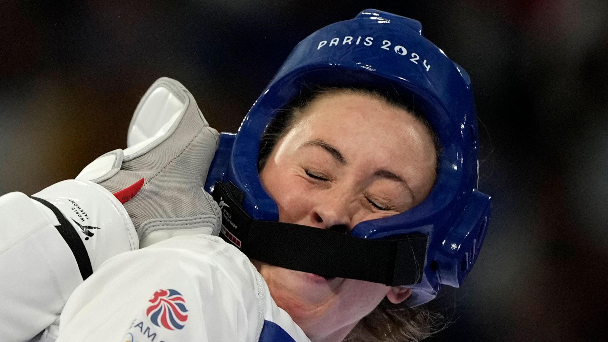 Jade Jones crashes out of Olympic taekwondo tournament: 'I froze. The ...
