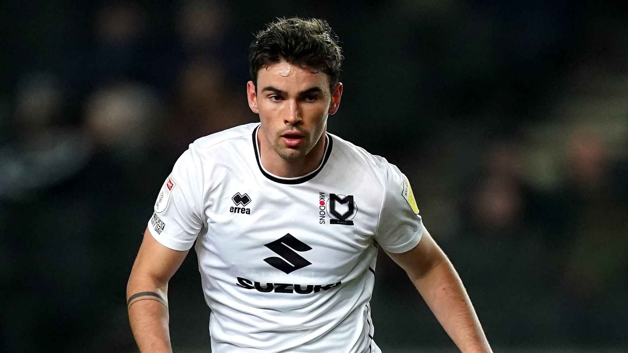 Matt O'Riley: Brighton close to Scottish record deal for Celtic ...