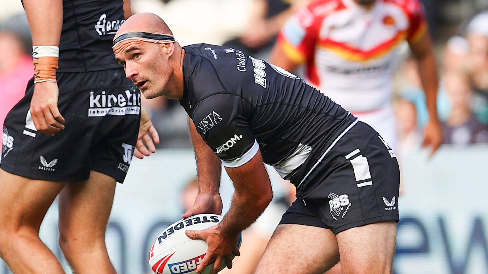 Hull FC 2-24 Catalans Dragons: Danny Houghton ends Super League career ...