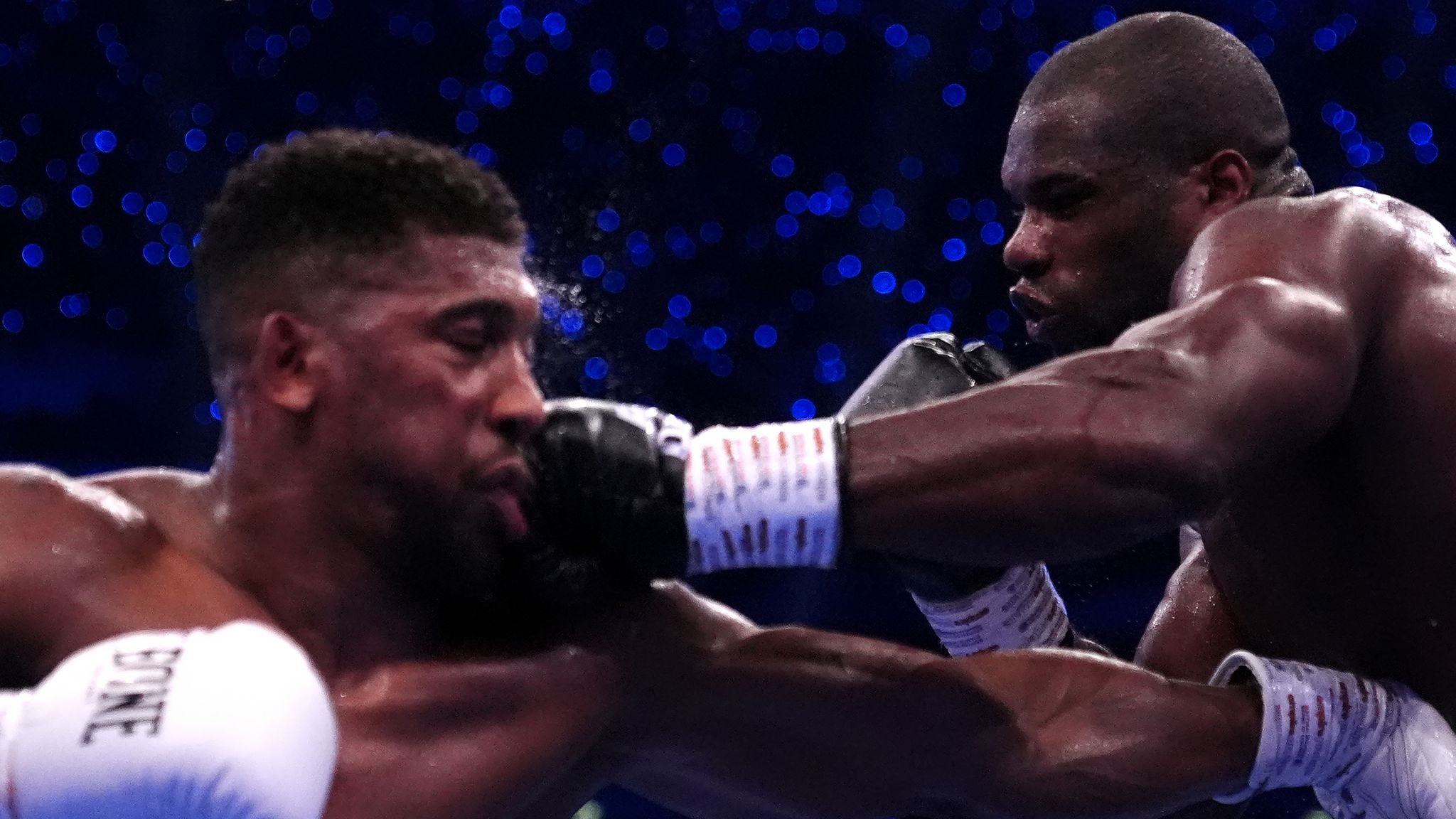 Daniel Dubois stuns Anthony Joshua with shock knockout win to retain IBF heavyweight world title ...