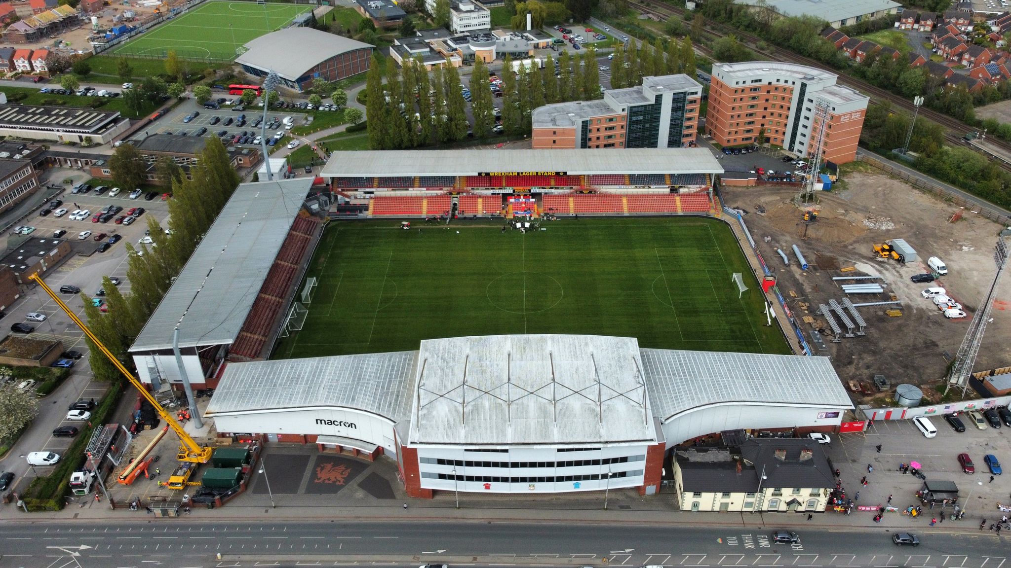 Birmingham vs Wrexham: How Tom Brady and Tom Wagner, and Ryan Reynolds ...