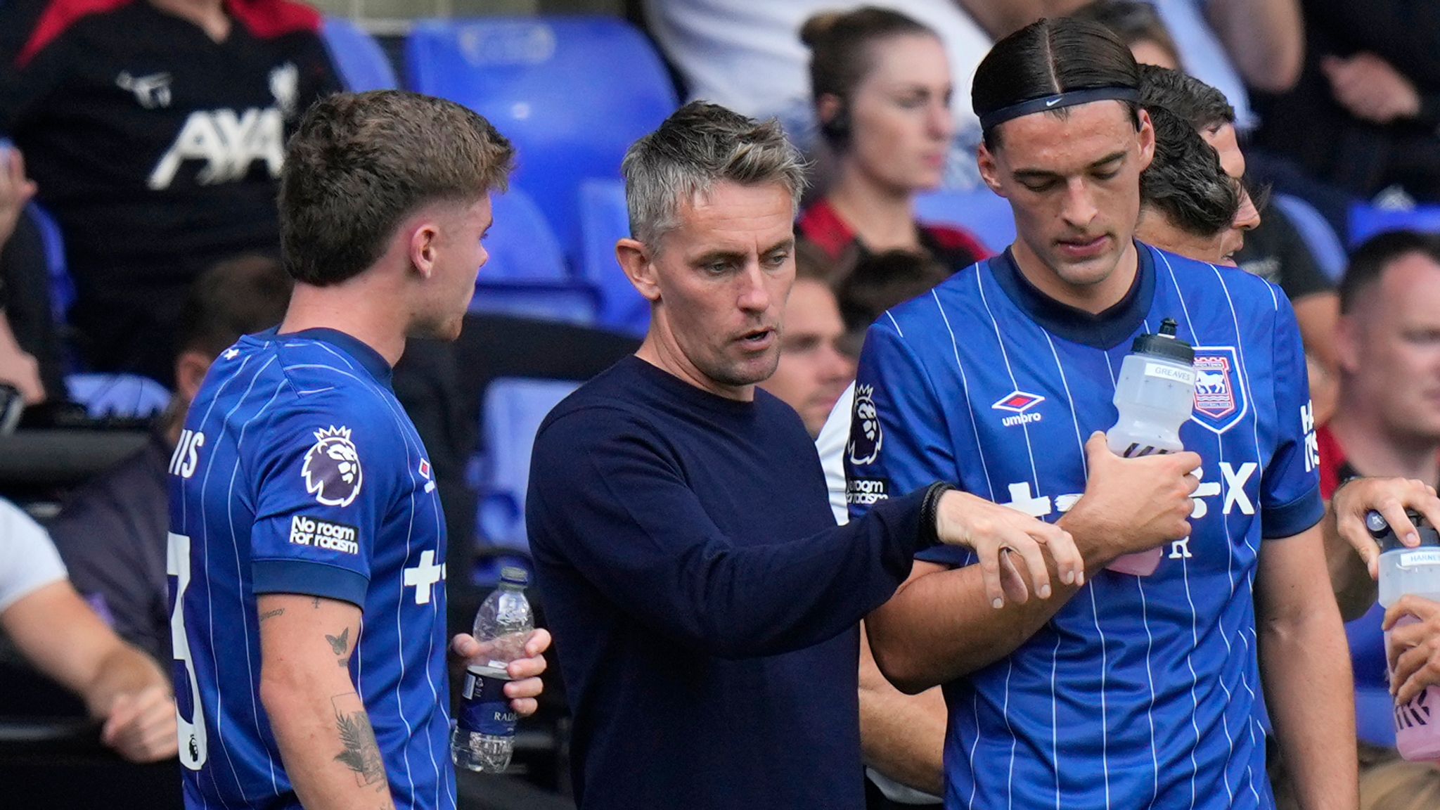 Ipswich 2-2 Aston Villa: Liam Delap rescues dramatic draw as Unai Emery's side miss chance to go ...