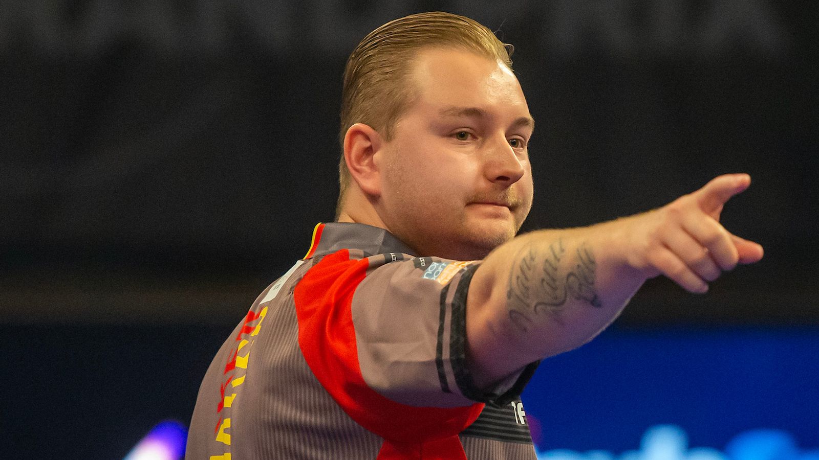 Dimitri Van den Bergh rules out full-time return to darts - 'it's not ...
