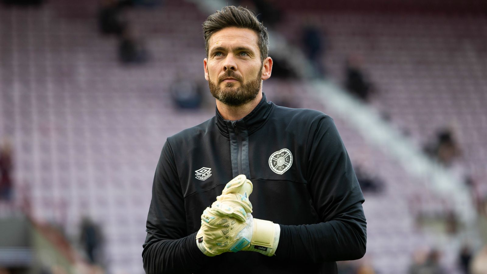 Hearts goalkeeper Craig Gordon targets Hibs win | 'We've got a bit of ...
