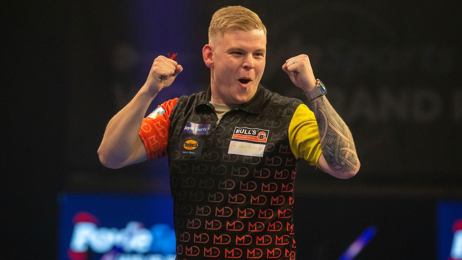World Grand Prix Darts: Live updates, video, reaction with Luke ...