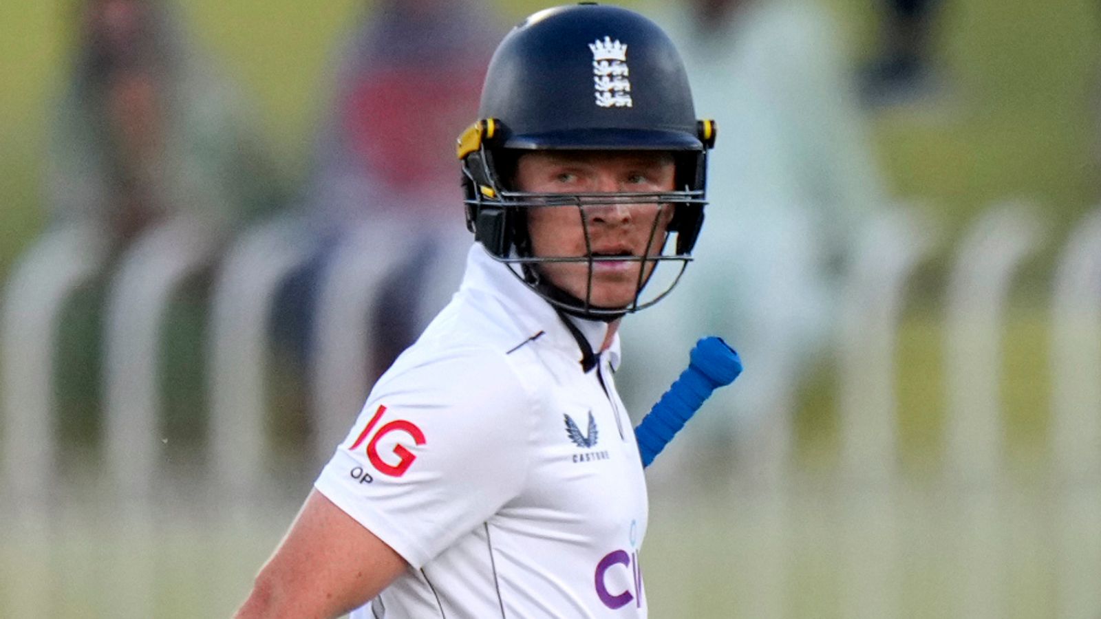 Ollie Pope: Jacob Bethell's England Test debut spells danger for their ...