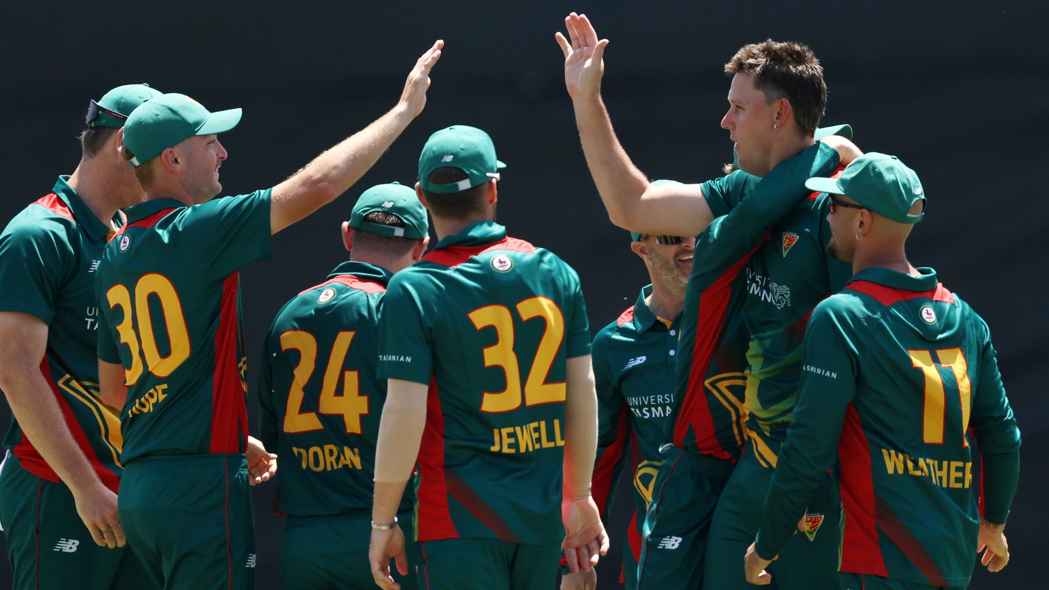Western Australia lose eight wickets for one run in 28 balls during ...