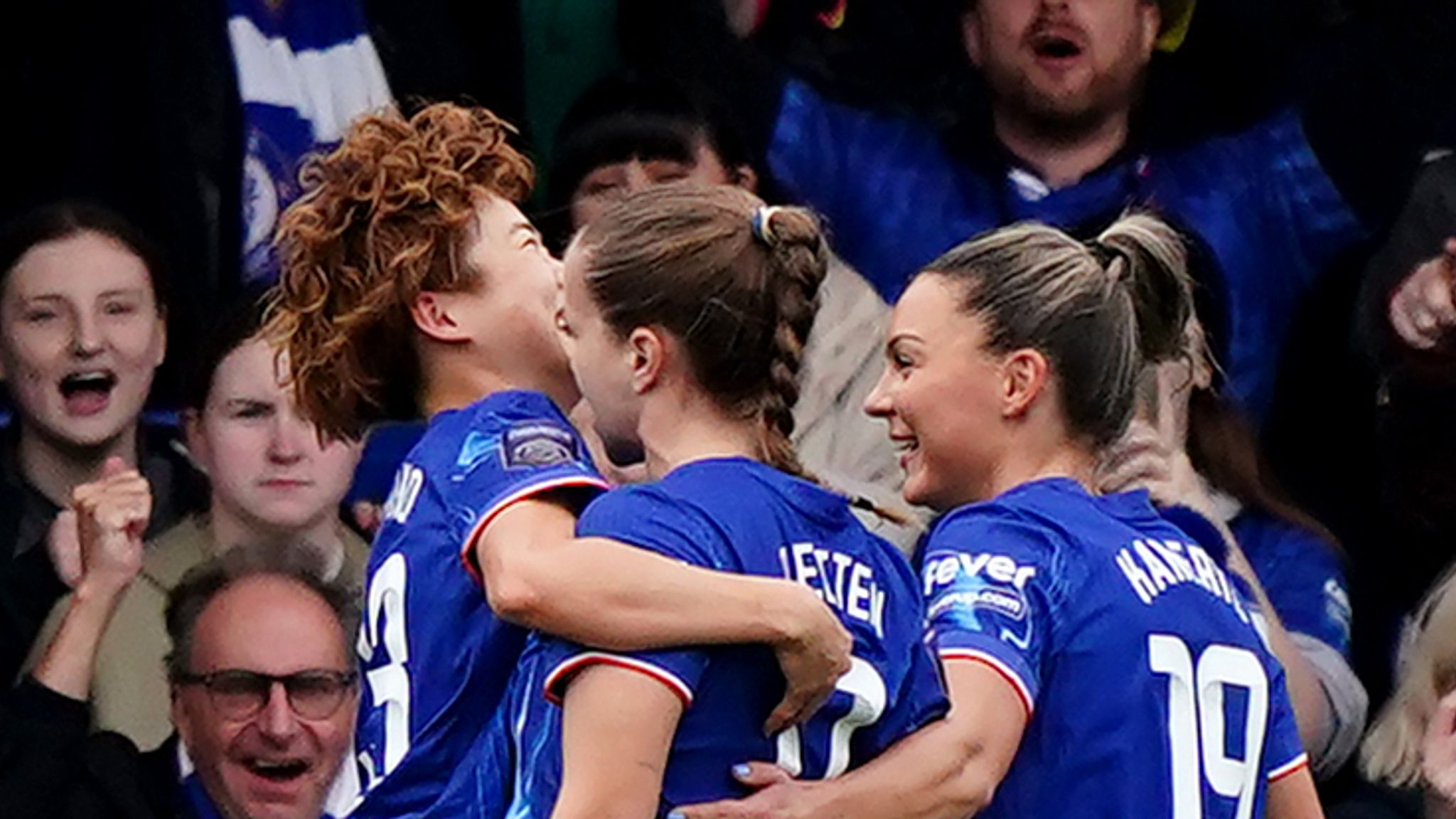 Chelsea 1-0 Man Utd: Guro Reiten's first-half penalty makes it 12 wins ...