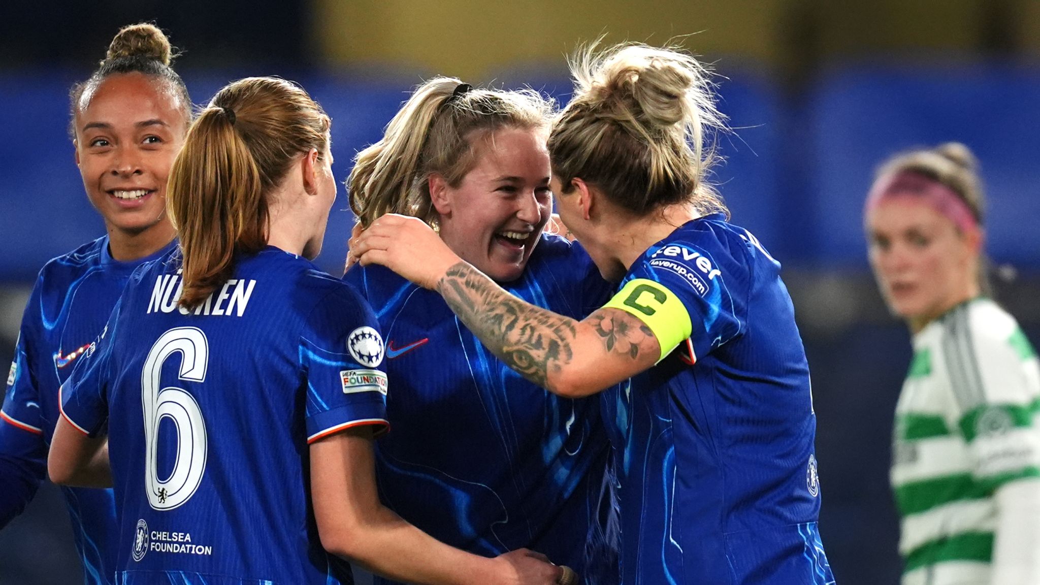 Chelsea Women 3 - 0 Celtic Women - Match Report & Highlights