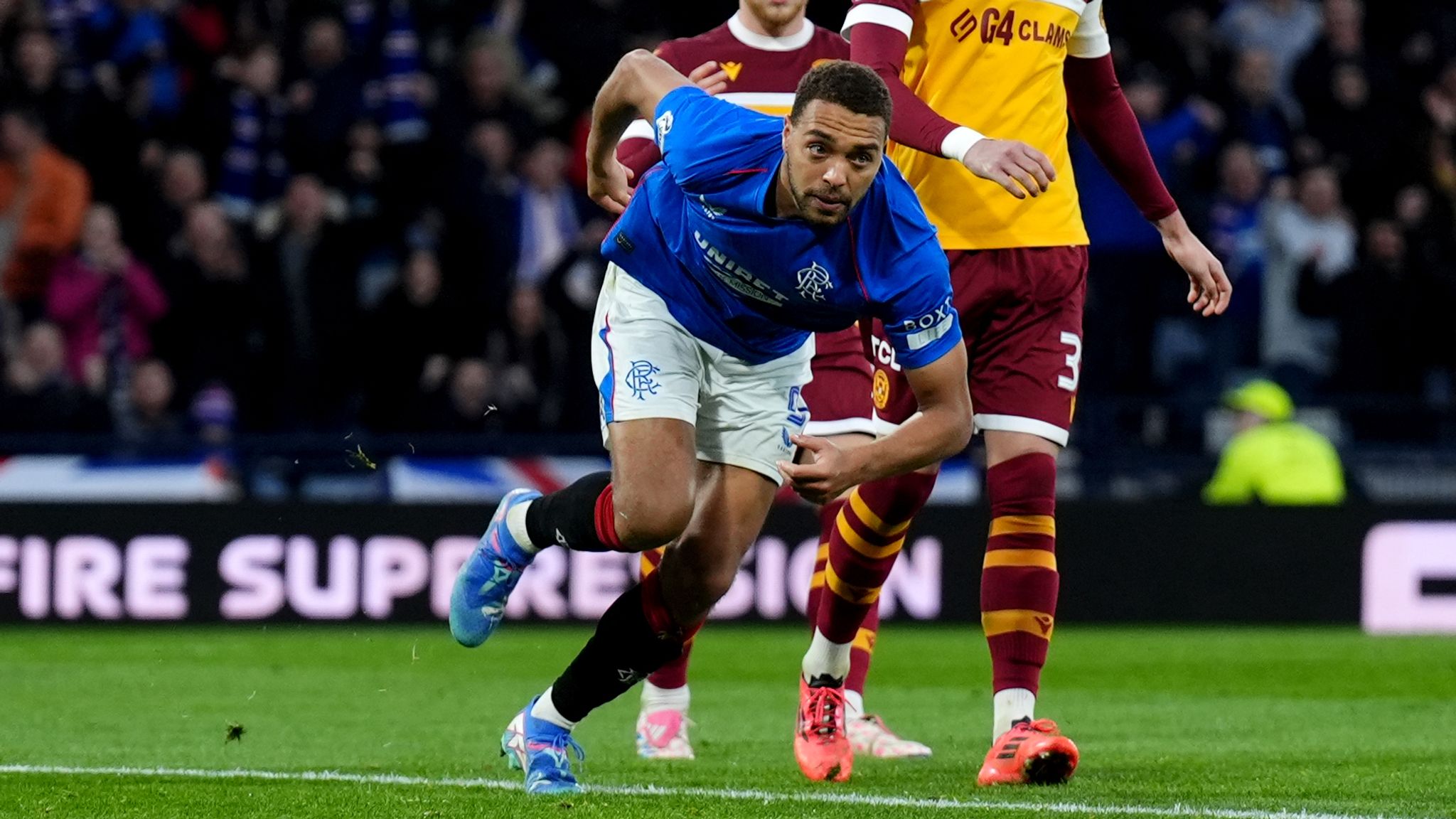 Motherwell 1 - 2 Rangers - Match Report & Highlights