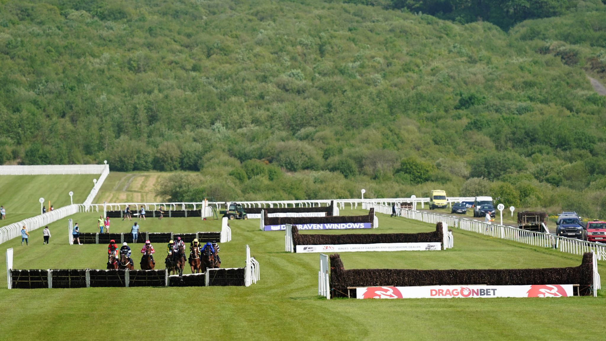 Today on Sky Sports Racing: Ffos Las, Worcester and Wolverhampton ... Today on Sky Sports Racing: Ffos Las, Worcester and Wolverhampton ...