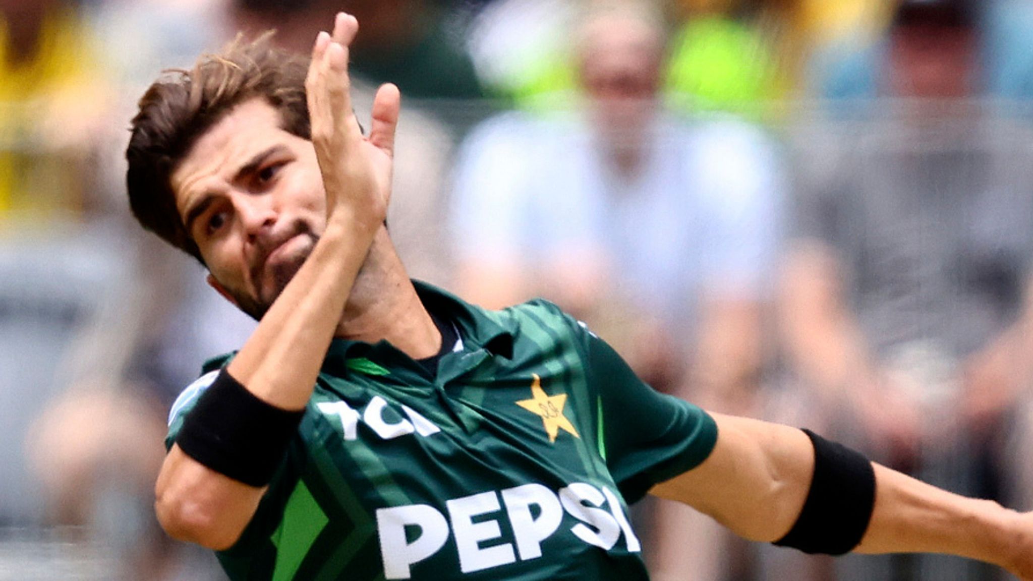 Shaheen Afridi stars as Pakistan dismantle Australia to clinch ODI ...