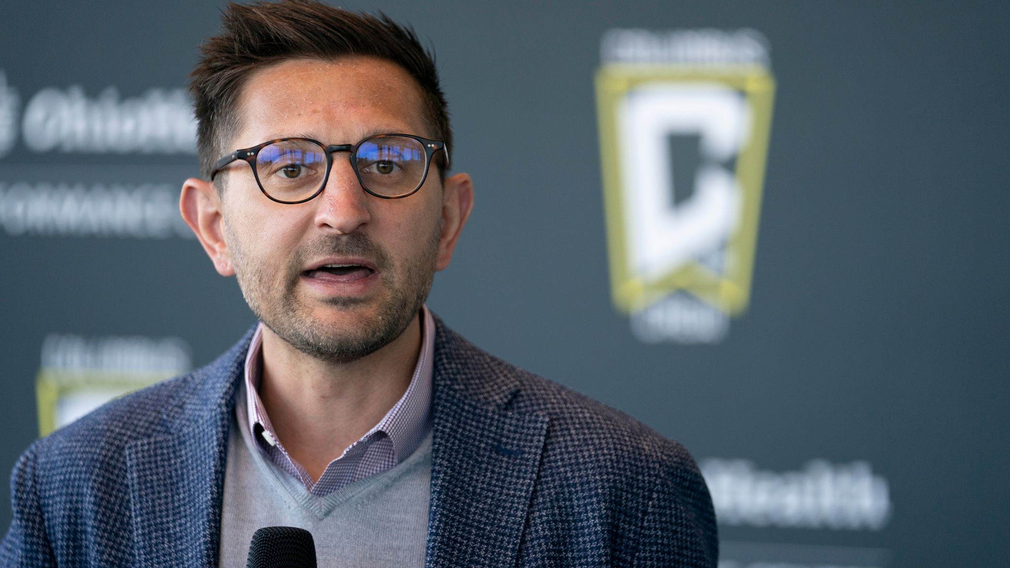 David Gray: Struggling Hibernian back head coach despite poor start to ...