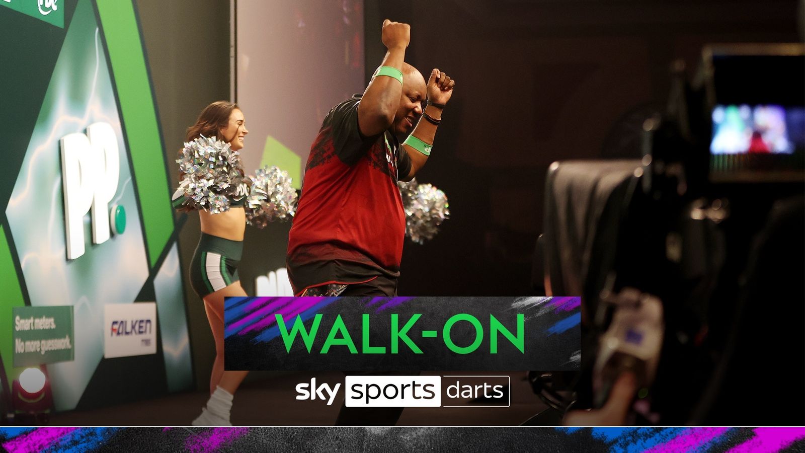 World Darts Championship: Leonard Gates shows off his dance skills ...