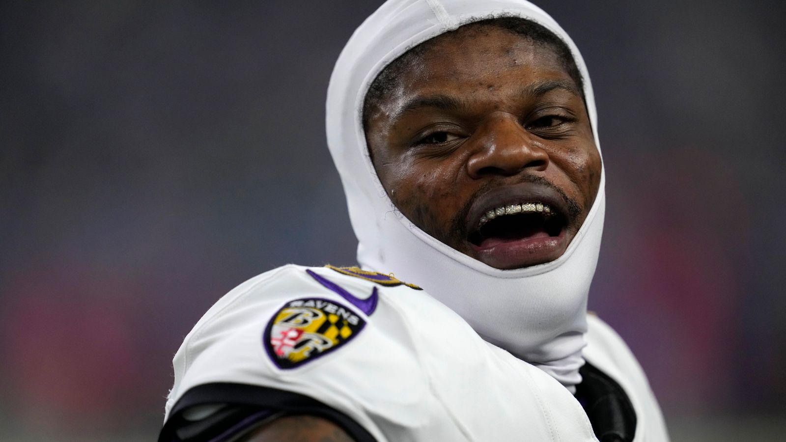 Lamar Jackson makes NFL history as masterclass leads Baltimore Ravens ...