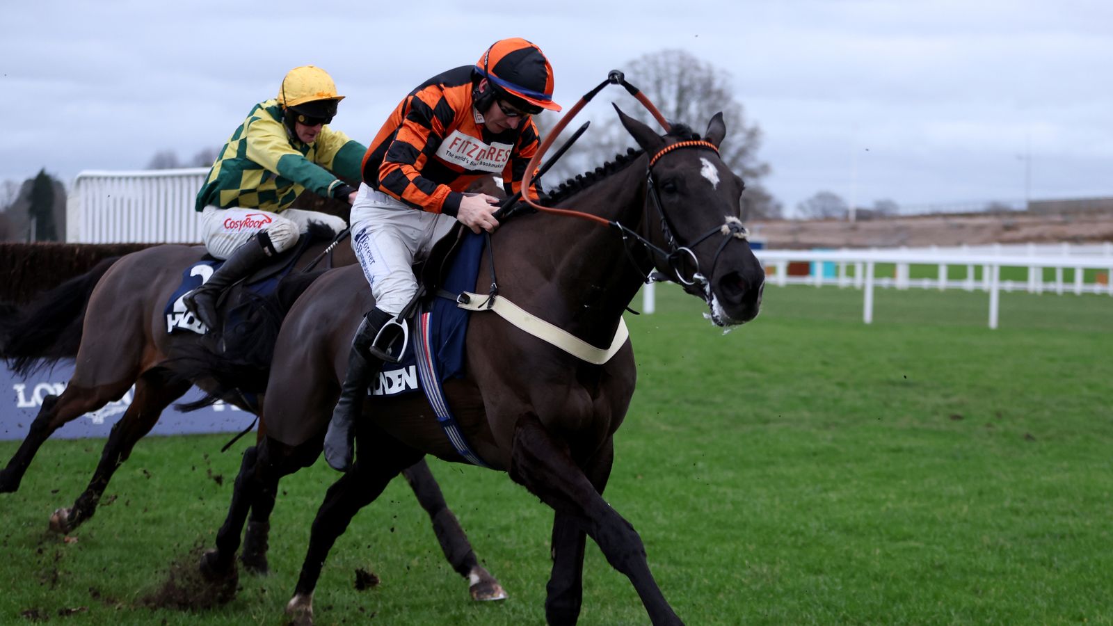 Ascot Christmas Racing Weekend: Mark Of Gold strikes in Noel Novices ...
