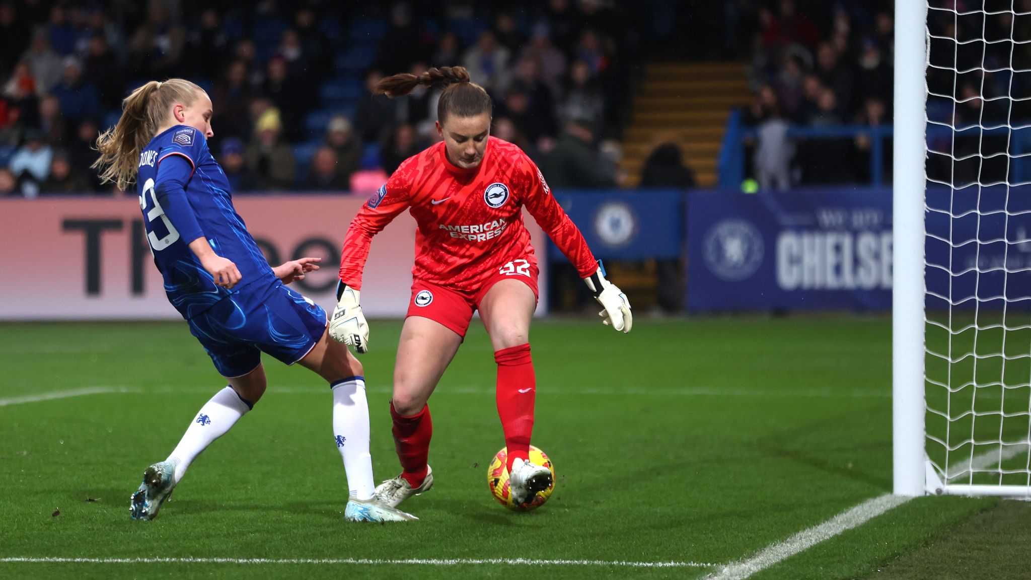 Women's Super League: Chelsea maintain perfect record while Arsenal ...