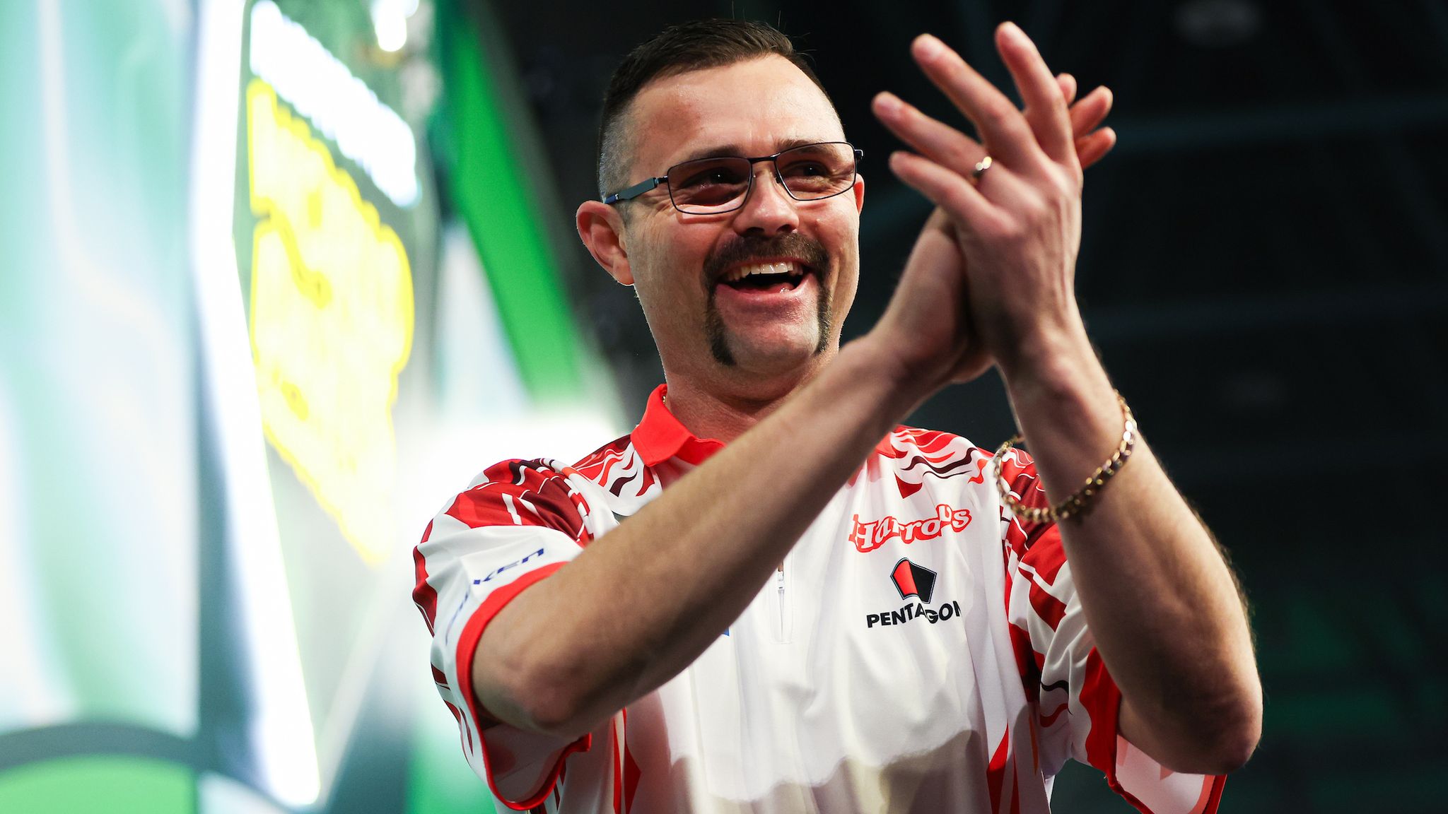 Michael van Gerwen suffers fourth consecutive Players Championship ...