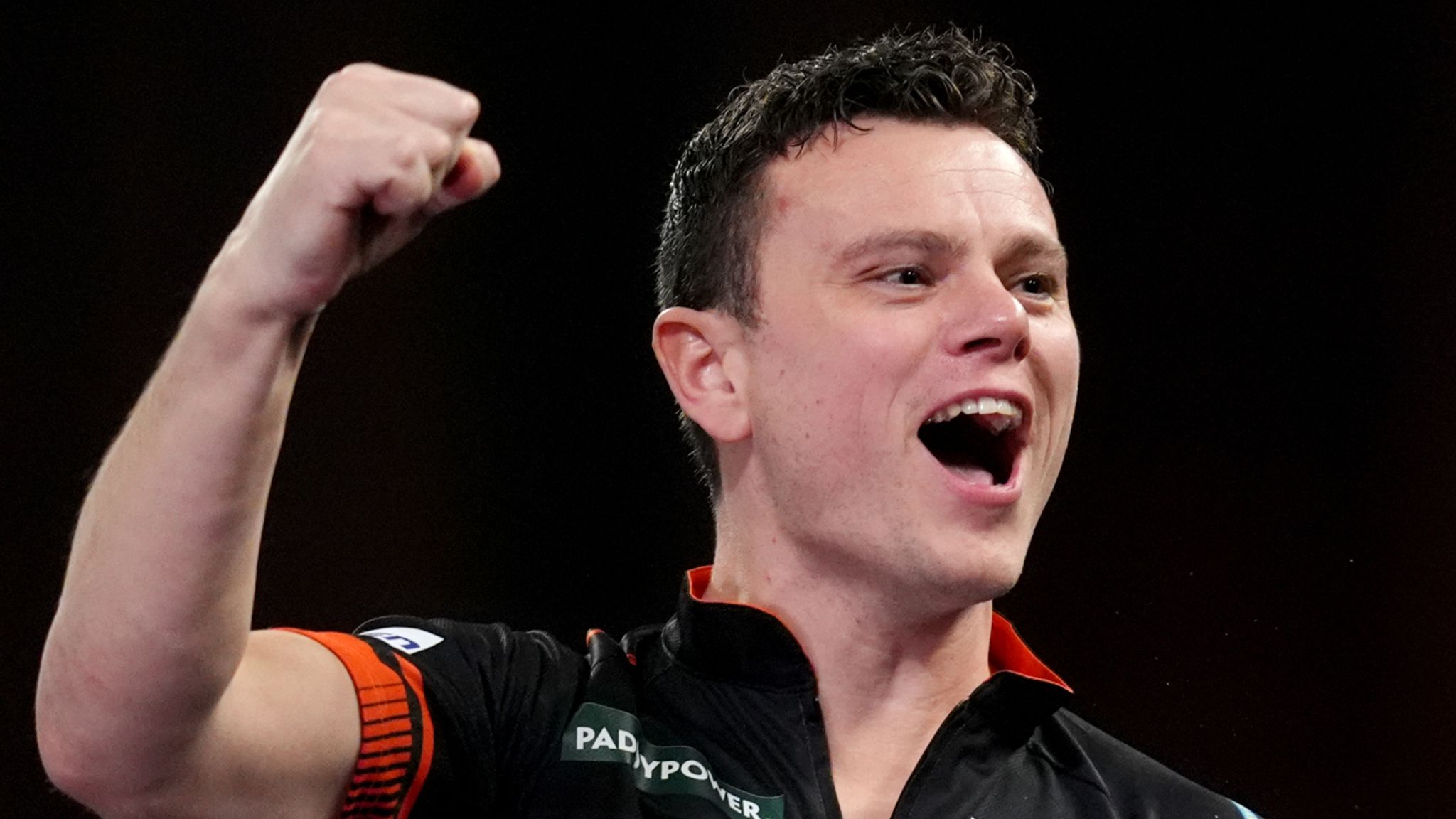 World Darts Championship: Gary Anderson beaten by Jeffrey De Graaf on ...