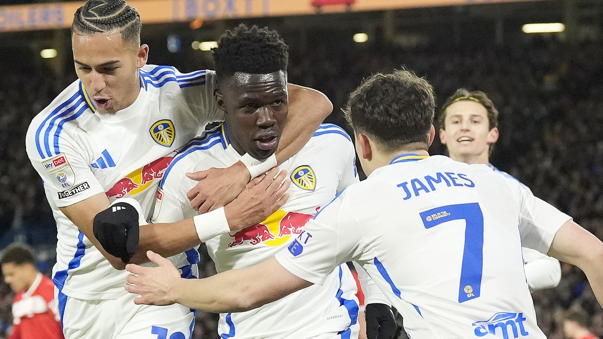 Leeds 3 - 1 Middlesbrough - Match Report & Highlights