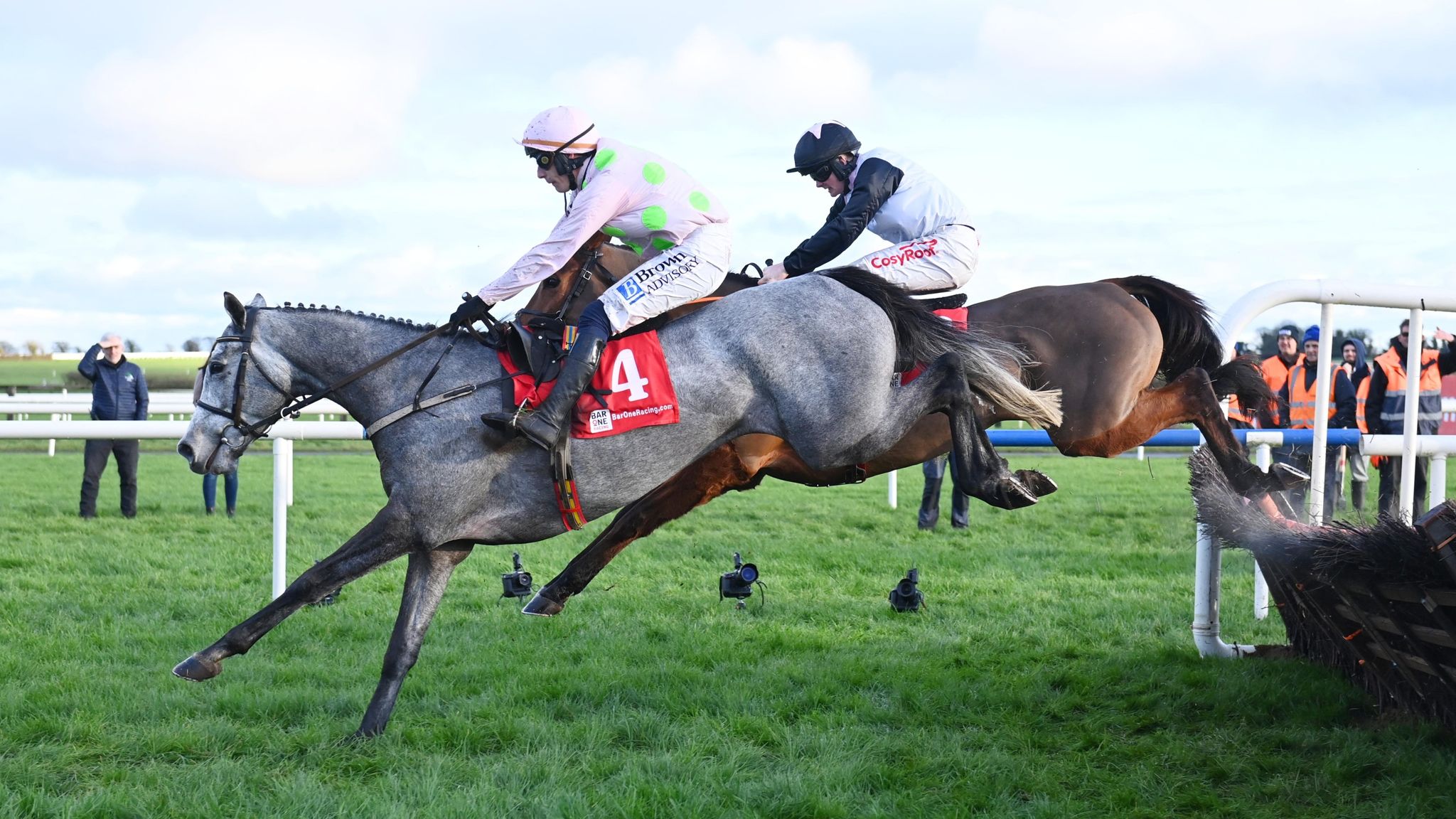 Boxing Day racing at Kempton: Constitution Hill takes on Lossiemouth in ...