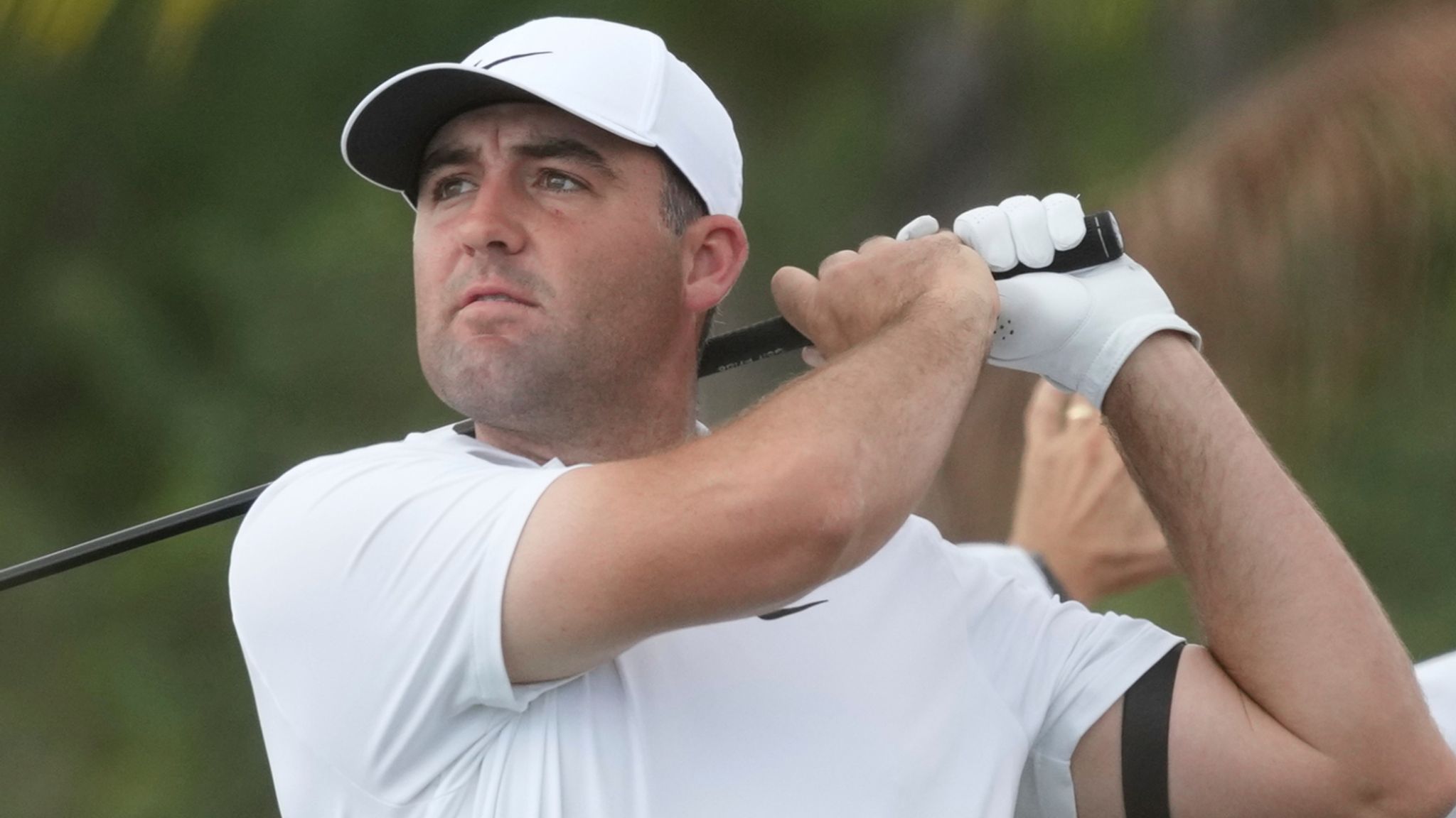 Hero World Challenge: Scottie Scheffler three shots behind Cameron Young after round one in ...