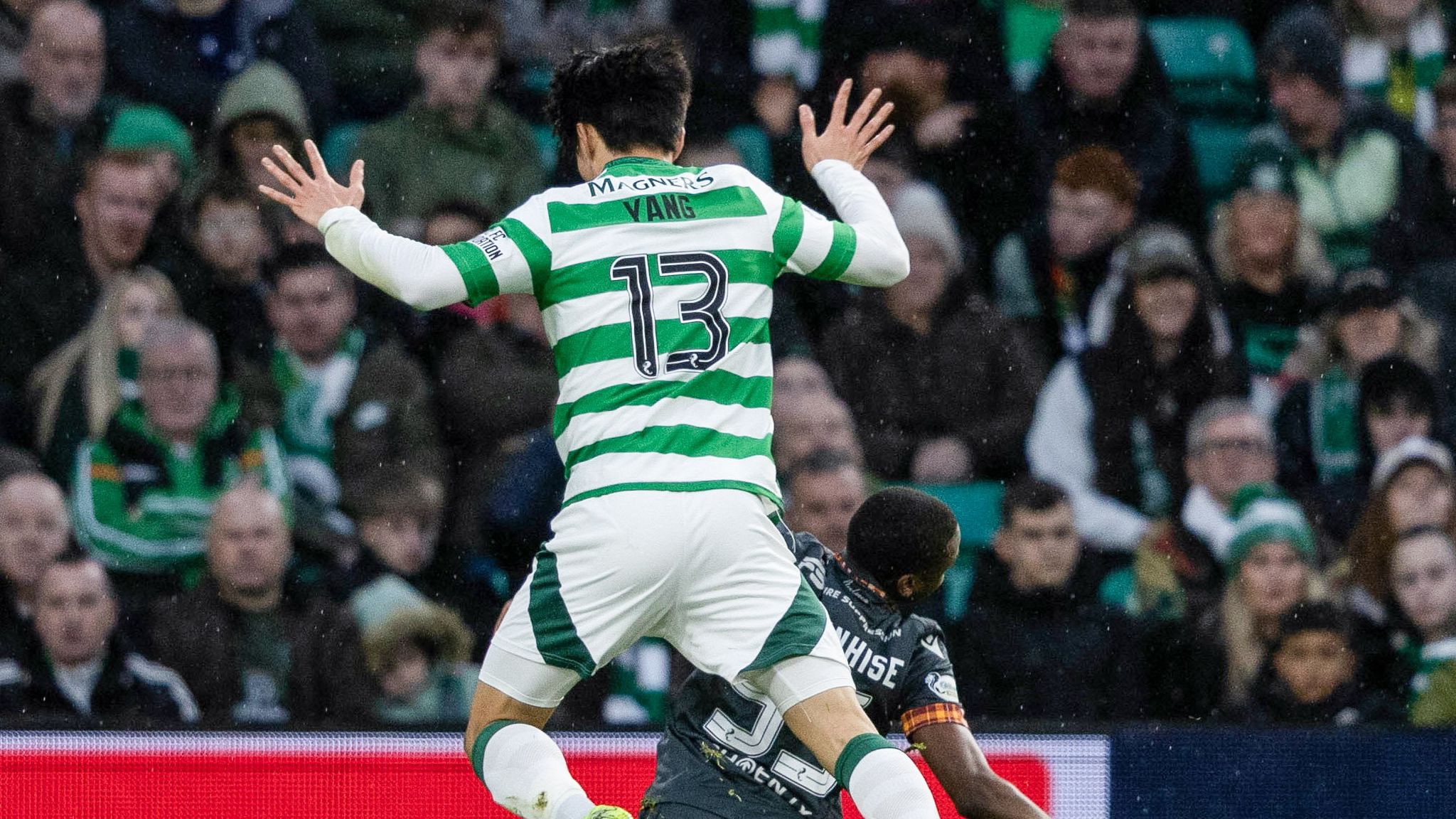 Celtic 4-0 Motherwell: Below-par Hoops return to winning ways to extend ...