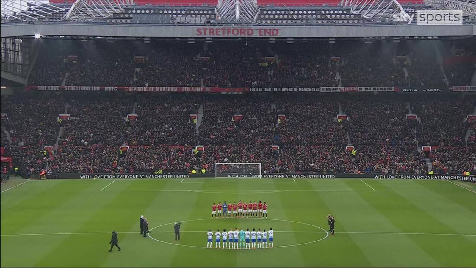 Denis Law: Old Trafford pays tribute to Man Utd legend | Football News ...