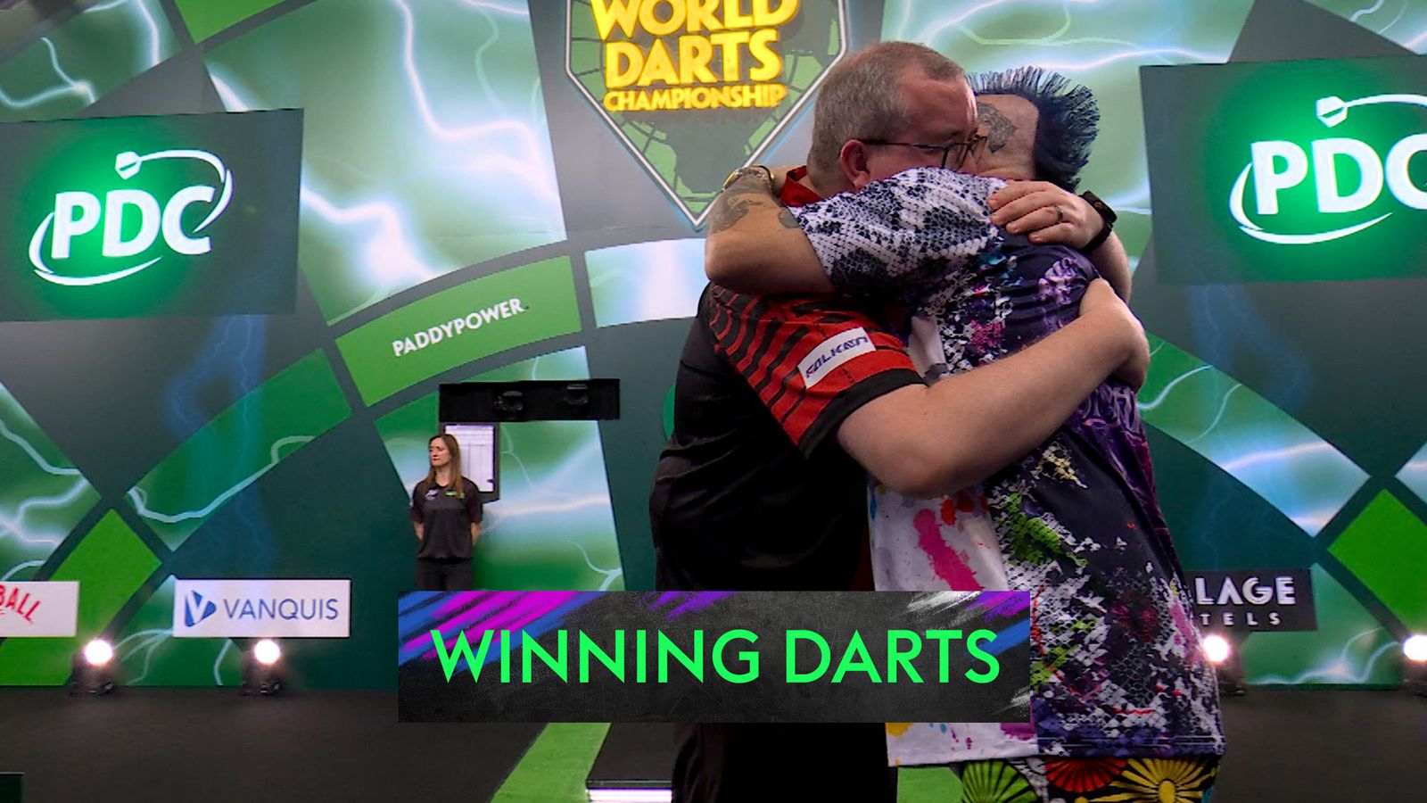 World Darts Championship: Luke Littler sets up Stephen Bunting semi ...