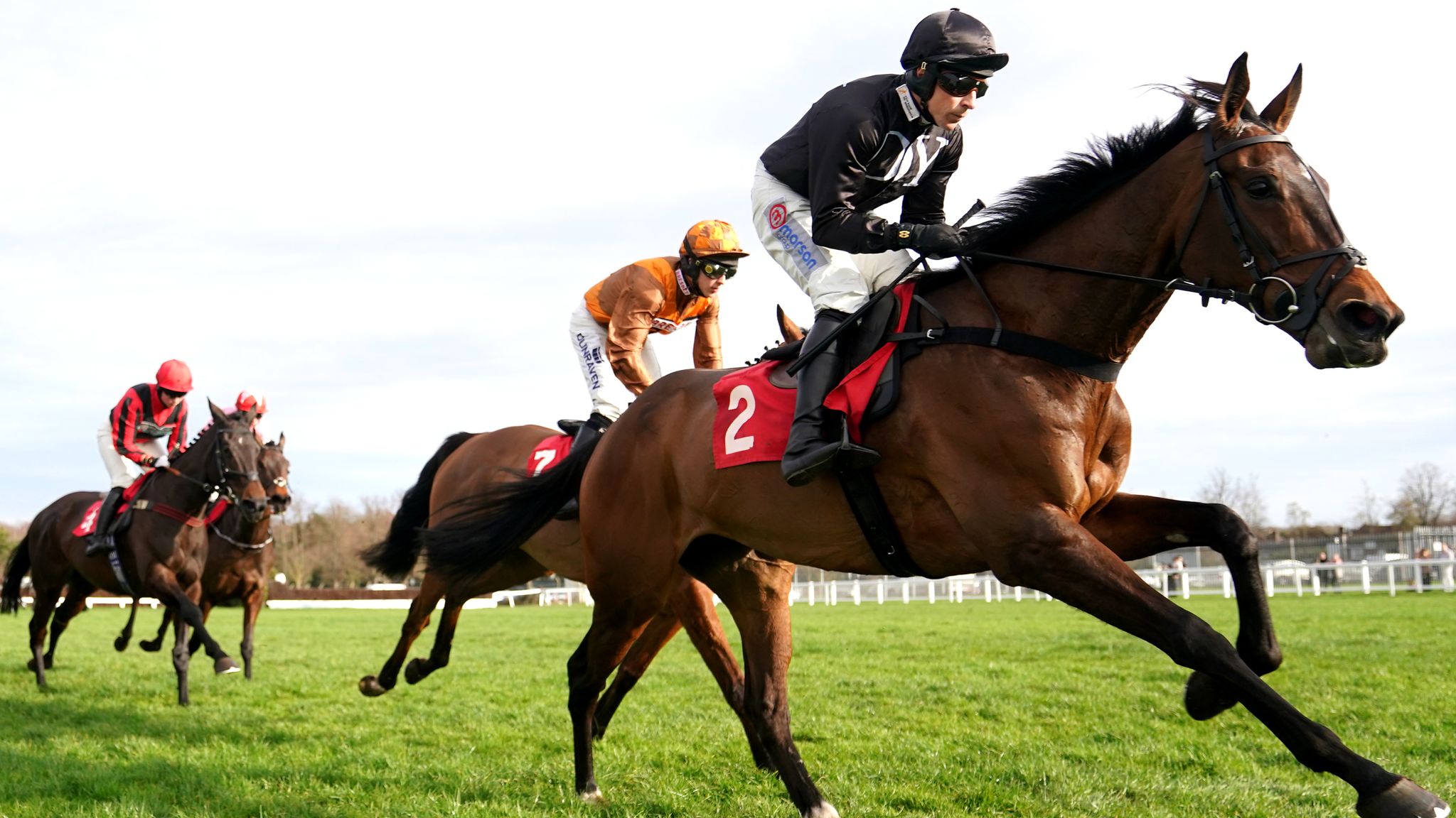 Today on Sky Sports Racing: Cherie d'Am and Handstands clash in Towton ...