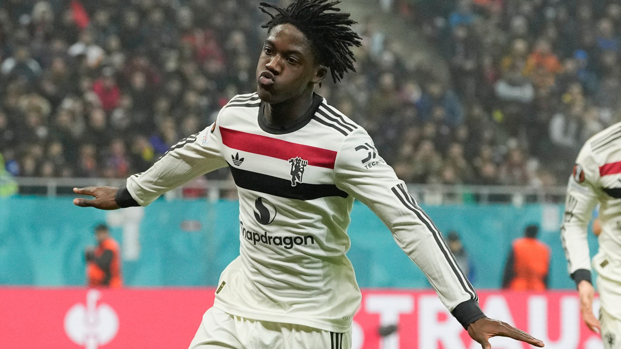 Kobbie Mainoo: Man Utd star's new No 10 position could be a gift and a ...