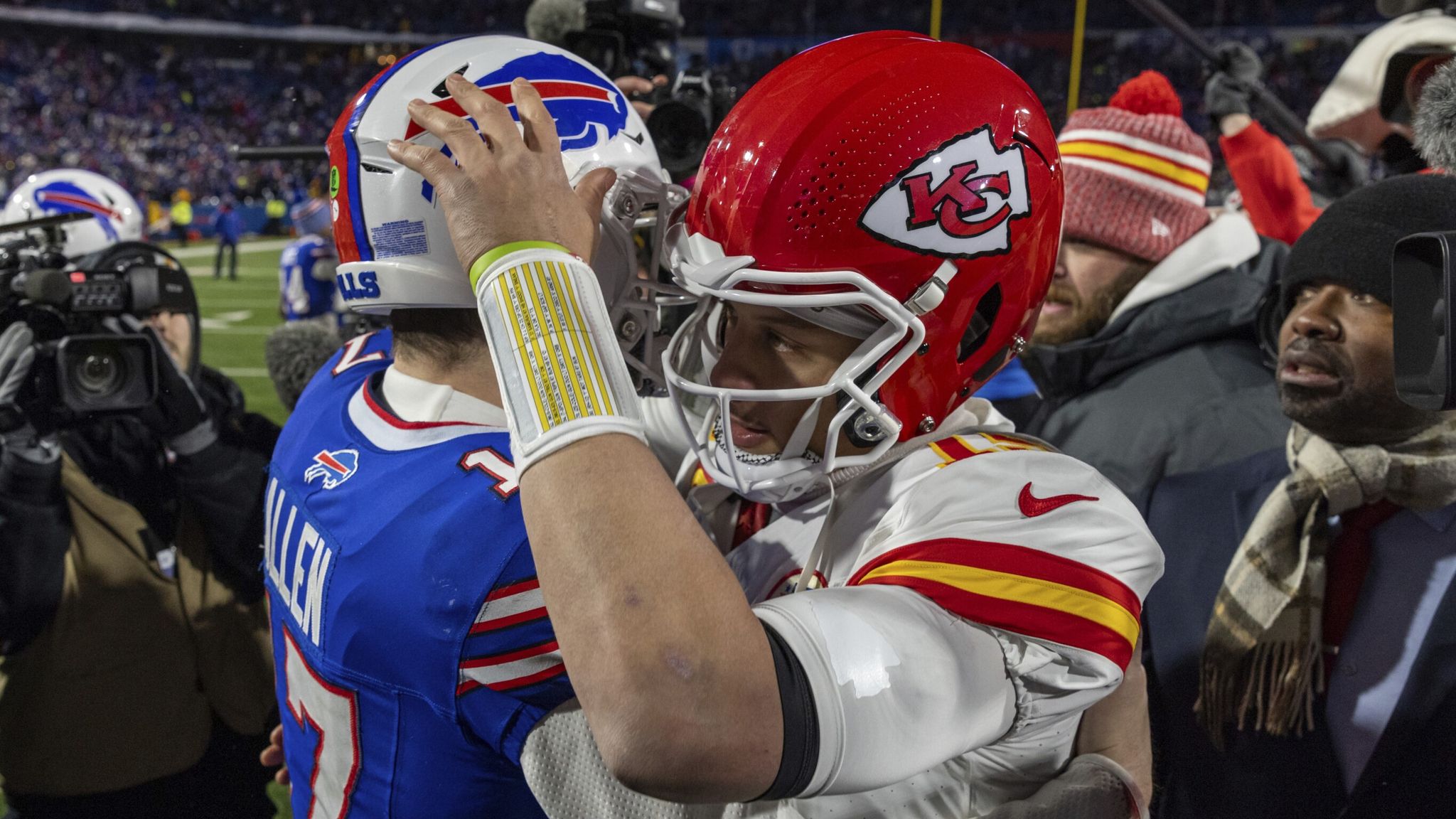 Patrick Mahomes and Kansas City Chiefs facing 'different' Josh Allen ...