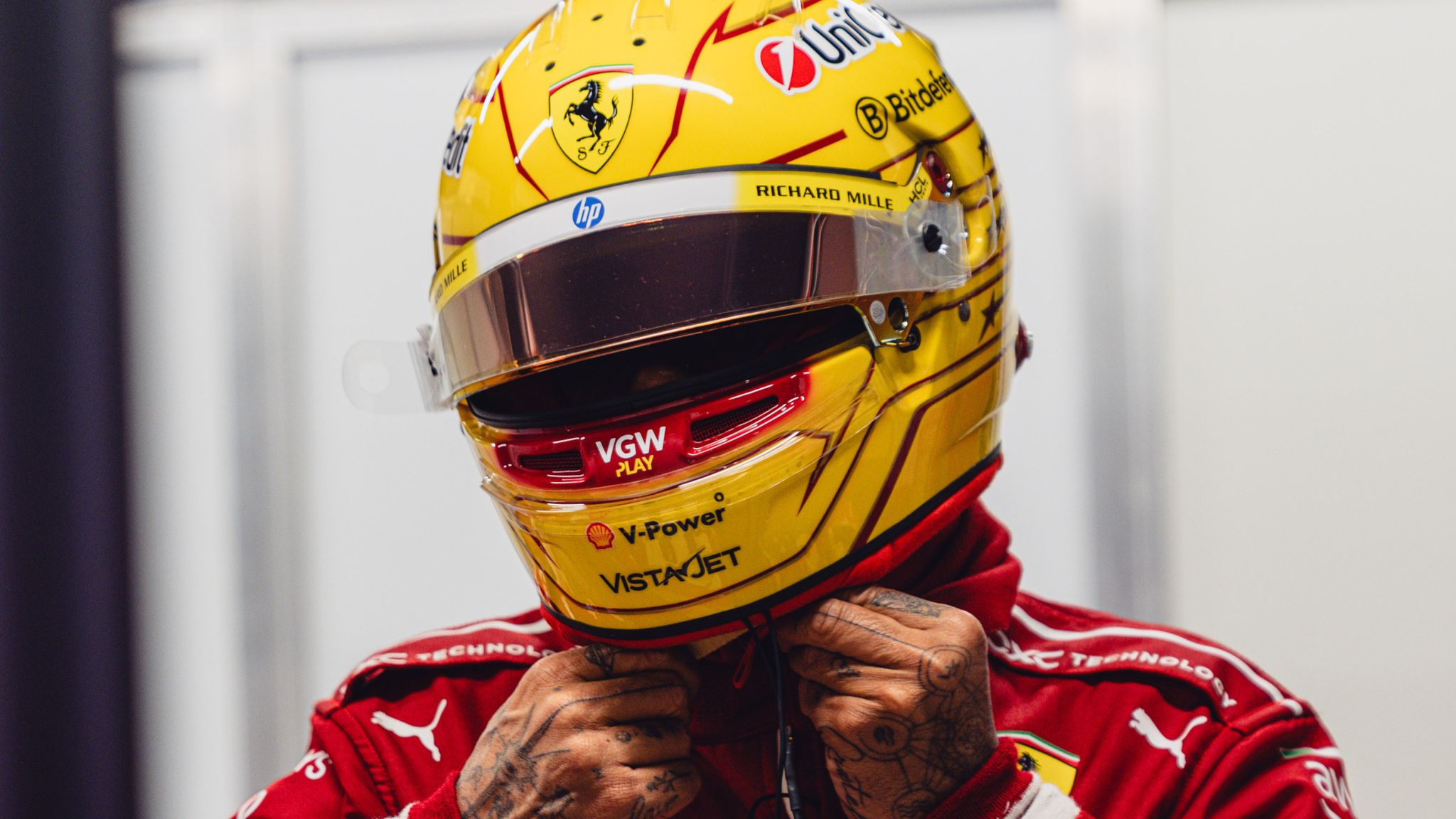 Lewis Hamilton crashes during Ferrari testing at Barcelona on third day ...
