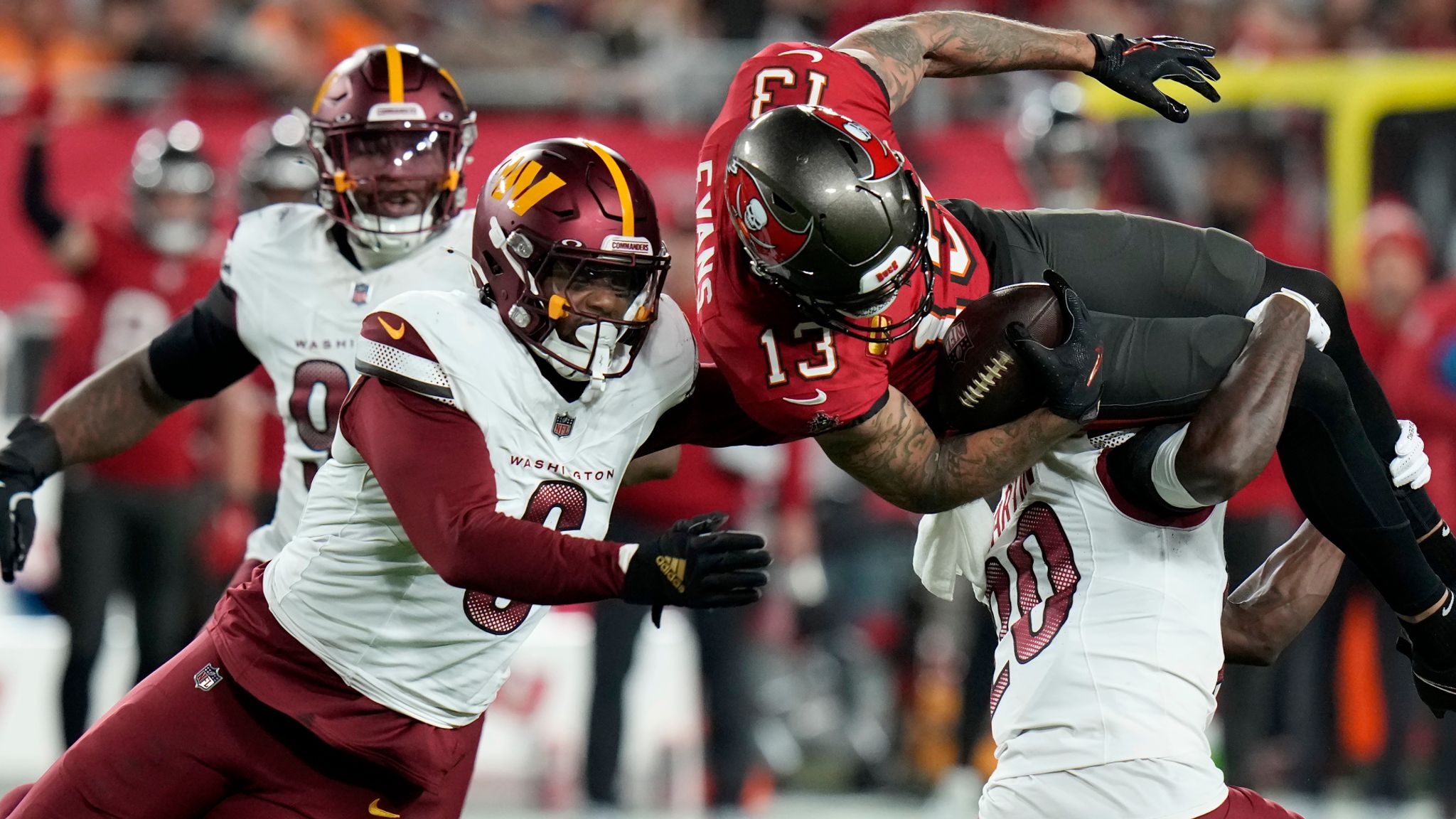 Washington Commanders 23-20 Tampa Bay Buccaneers: Jayden Daniels leads ...
