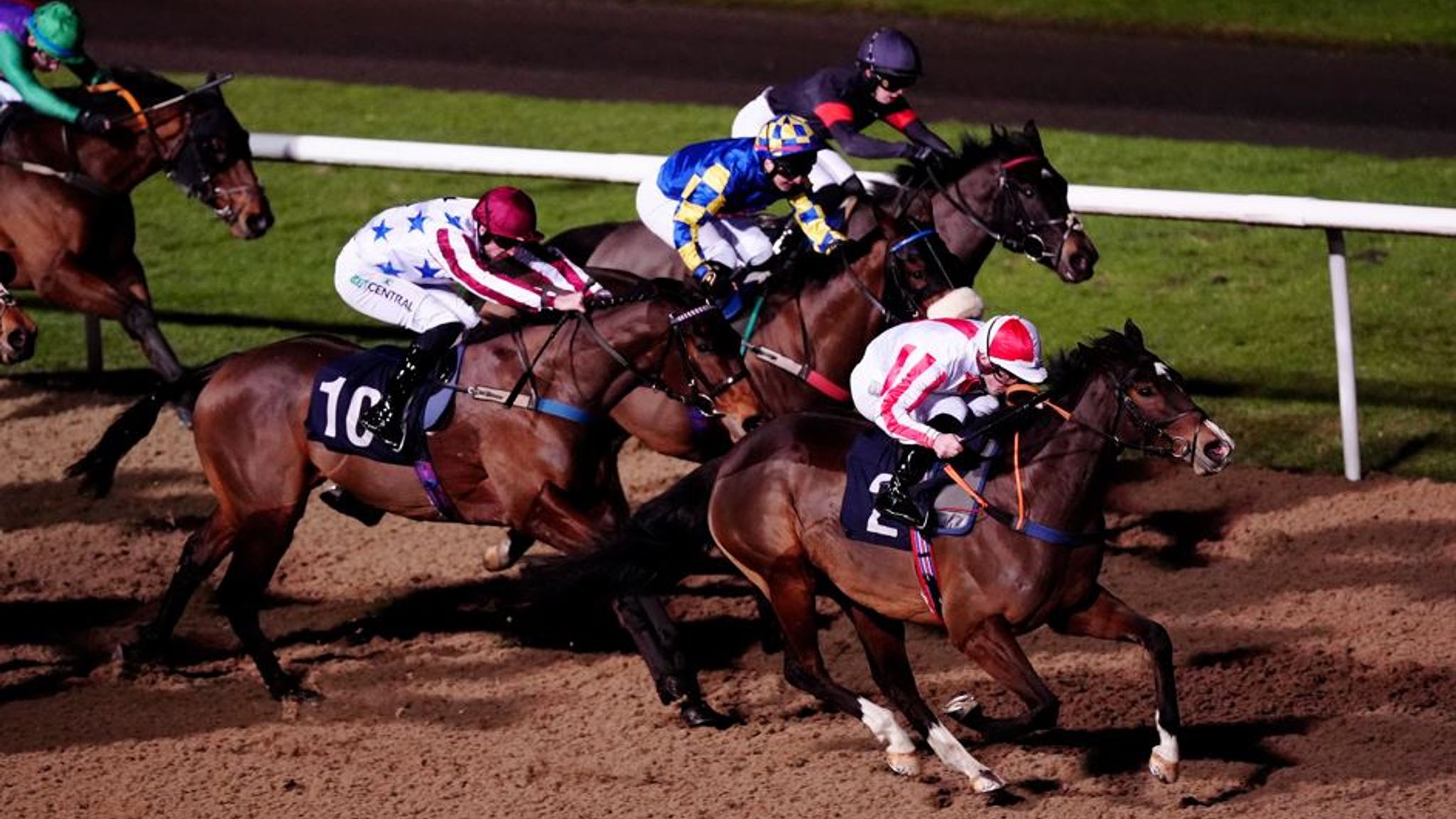 Today on Sky Sports Racing: Wolverhampton hosts competitive all-weather ...
