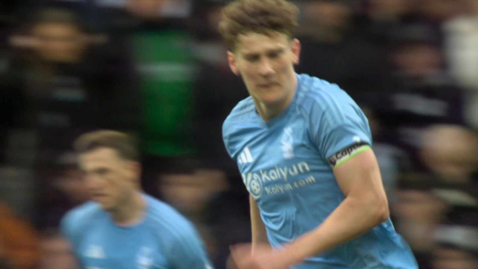 Newcastle 4-3 Nottingham Forest: Alexander Isak scores twice as Magpies move up to fifth in ...