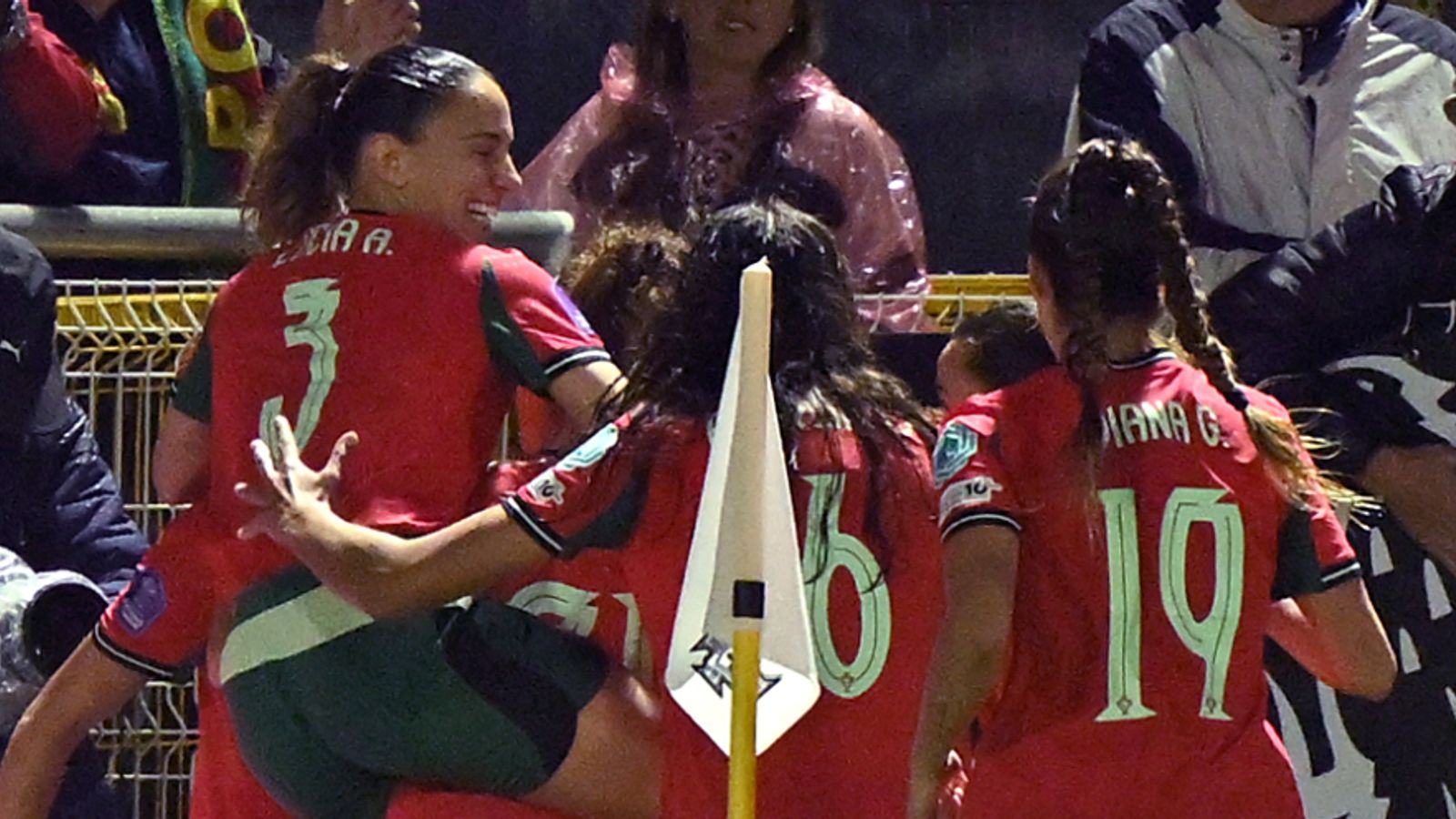 Portugal Women vs England Women LIVE! Nations League match updates ...