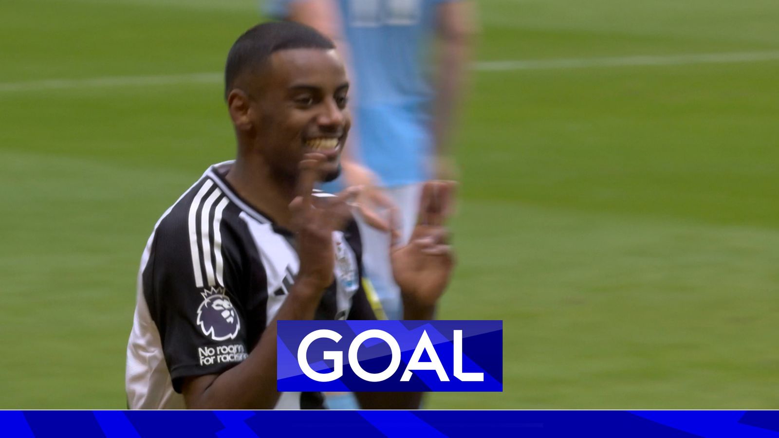 Newcastle 4-3 Nottingham Forest: Alexander Isak scores twice as Magpies move up to fifth in ...