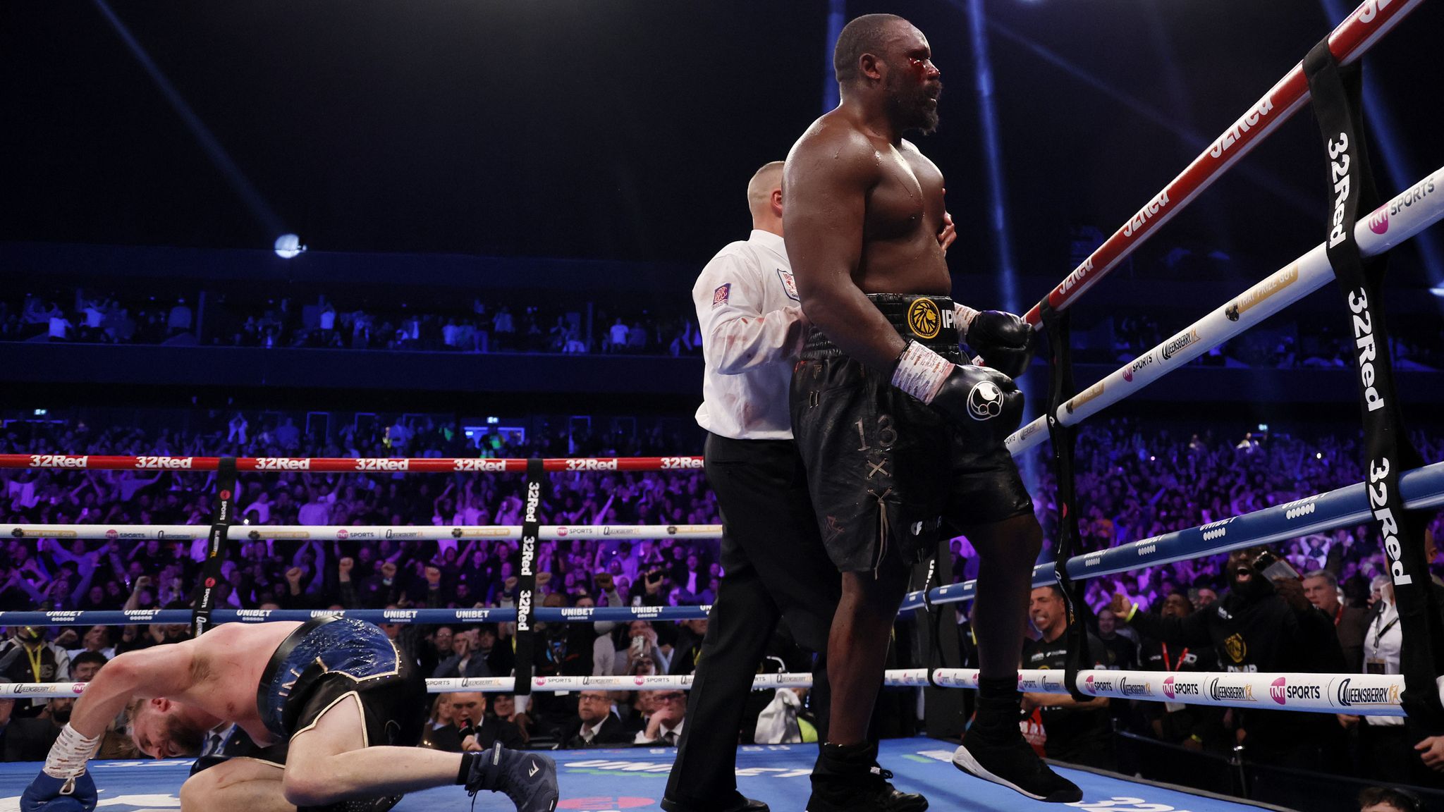 Derek Chisora stuns Otto Wallin by unanimous decision in final UK ...