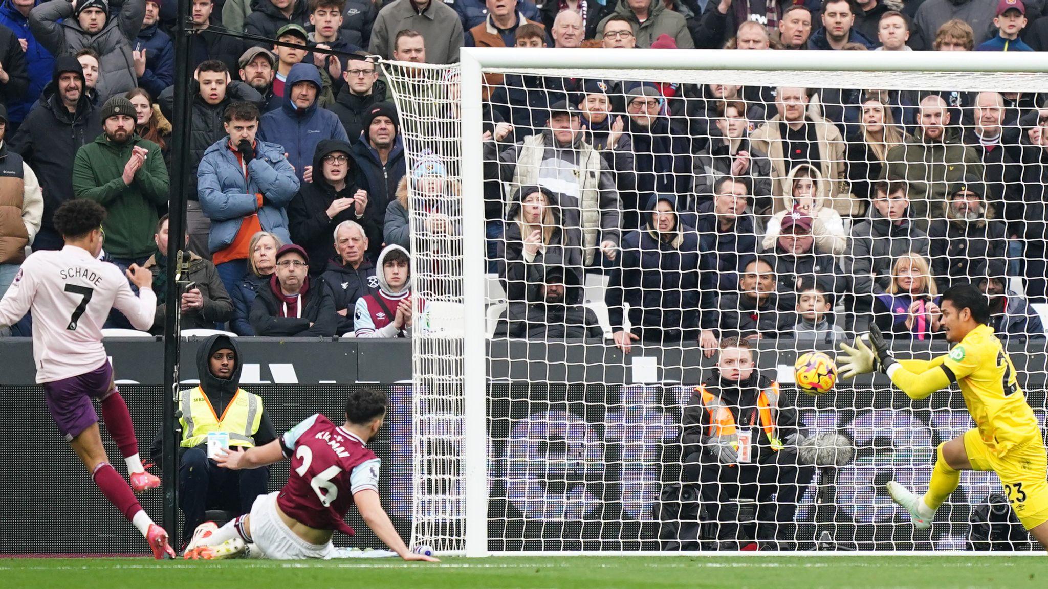 West Ham 0 - 1 Brentford - Match Report & Highlights