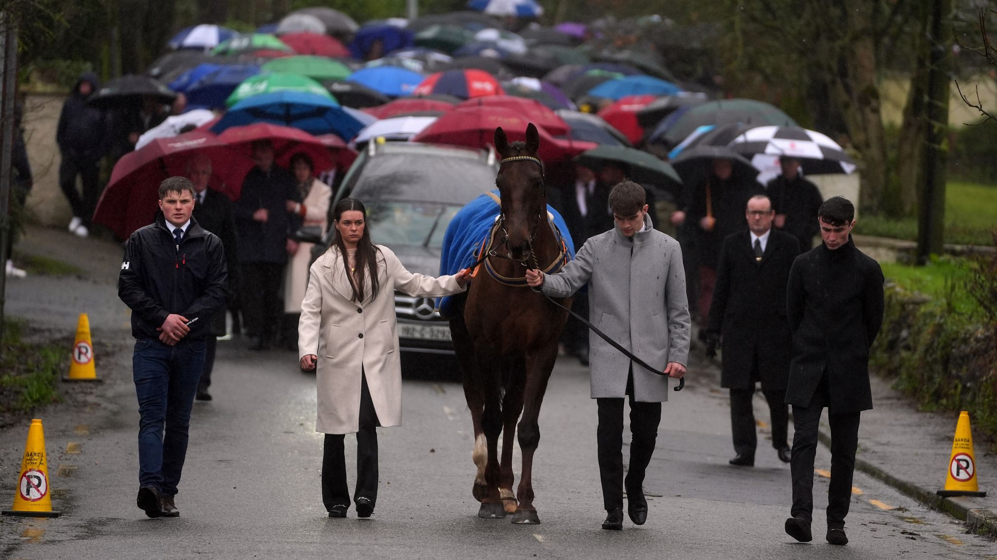 Cheltenham Festival: Supreme Novices' Hurdle renamed in honour of ...