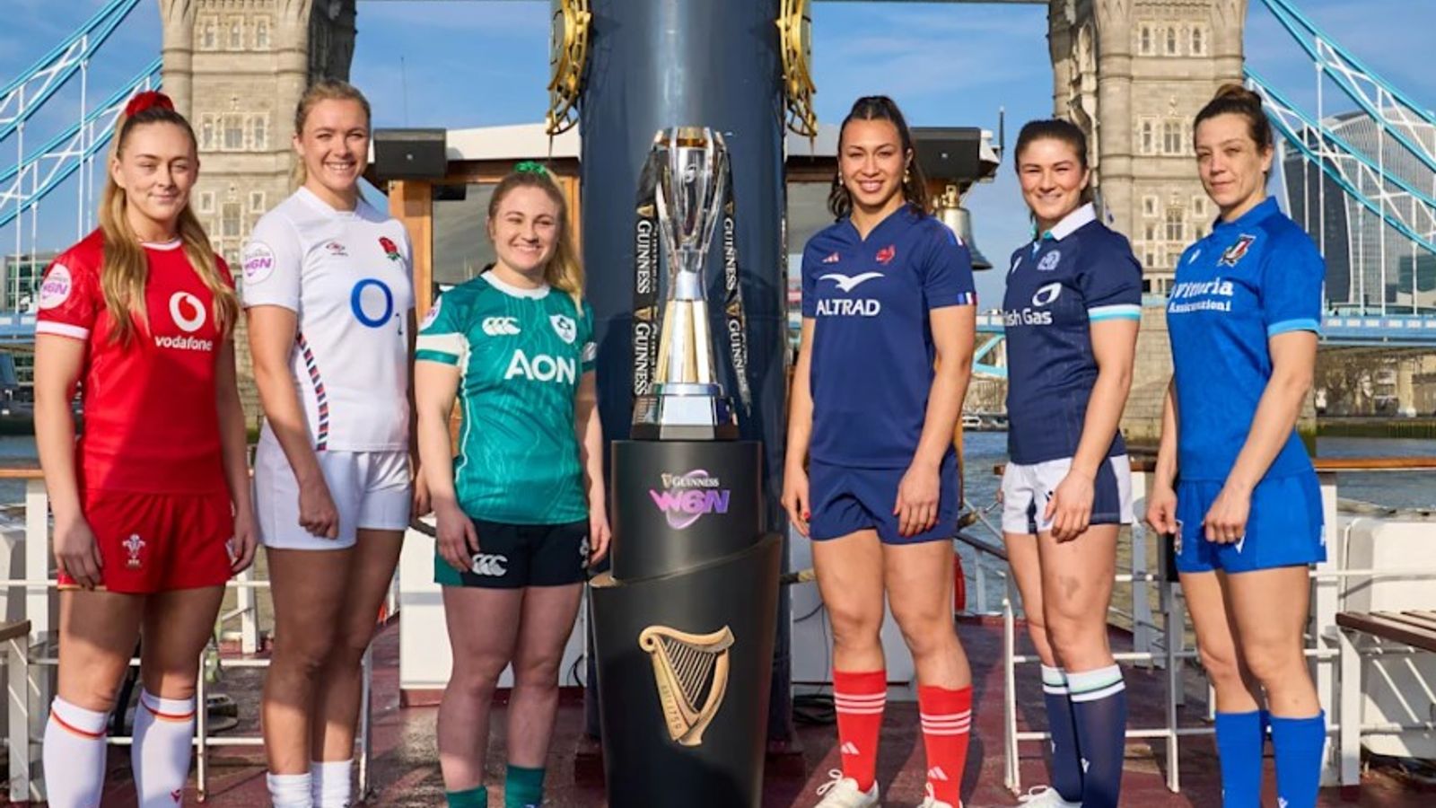 Women's Six Nations: Full Red Roses debuts for Lilli Ives Campion and Mia Venner in England's ...