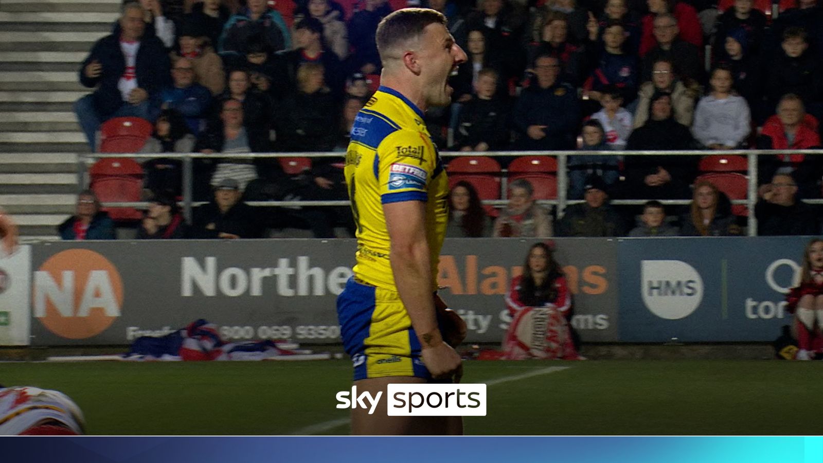 St Helens v Warrington Wolves: Warrington claim first try despite St ...