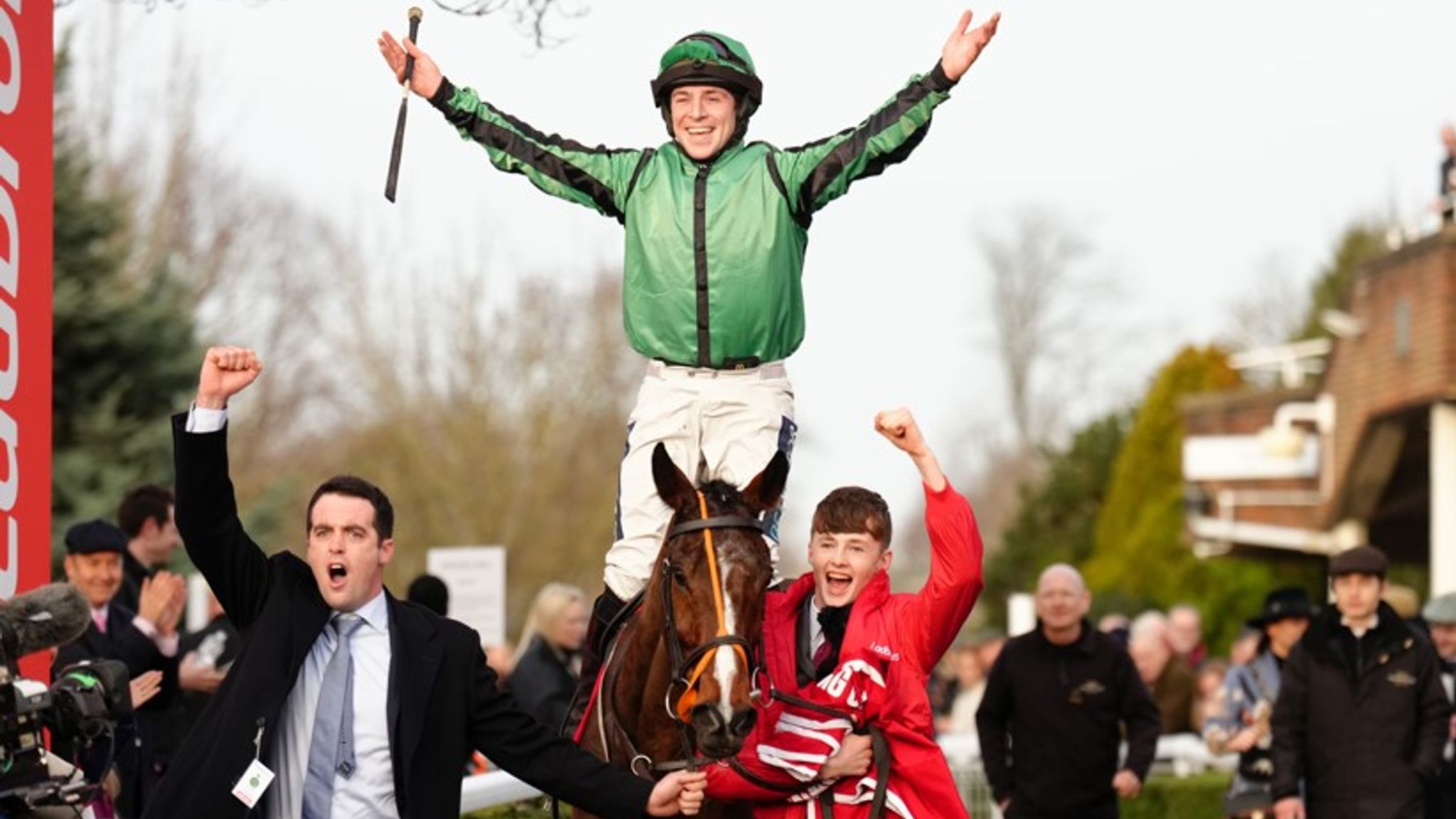 Grand National: Matt Chapman and Paddy Brennan predict the first four ...