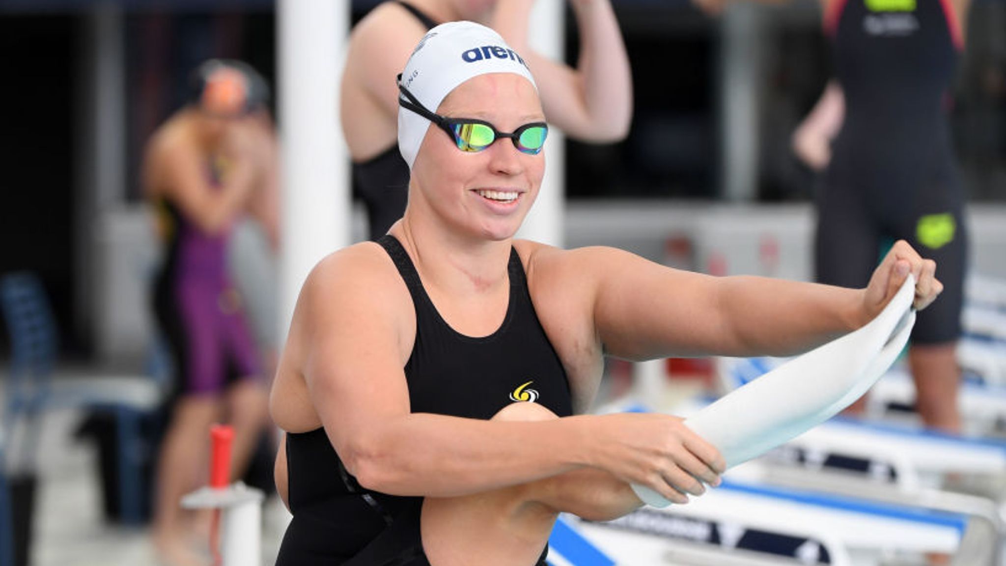 Monique Murphy: How endometriosis forced Paralympian swimmer to remove ...